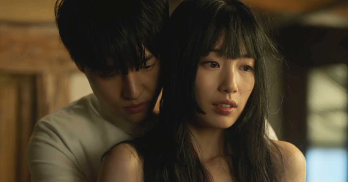 Nhan sắc Suzy khiến phim 'Doona!' vẫn hot bất chấp tranh cãi