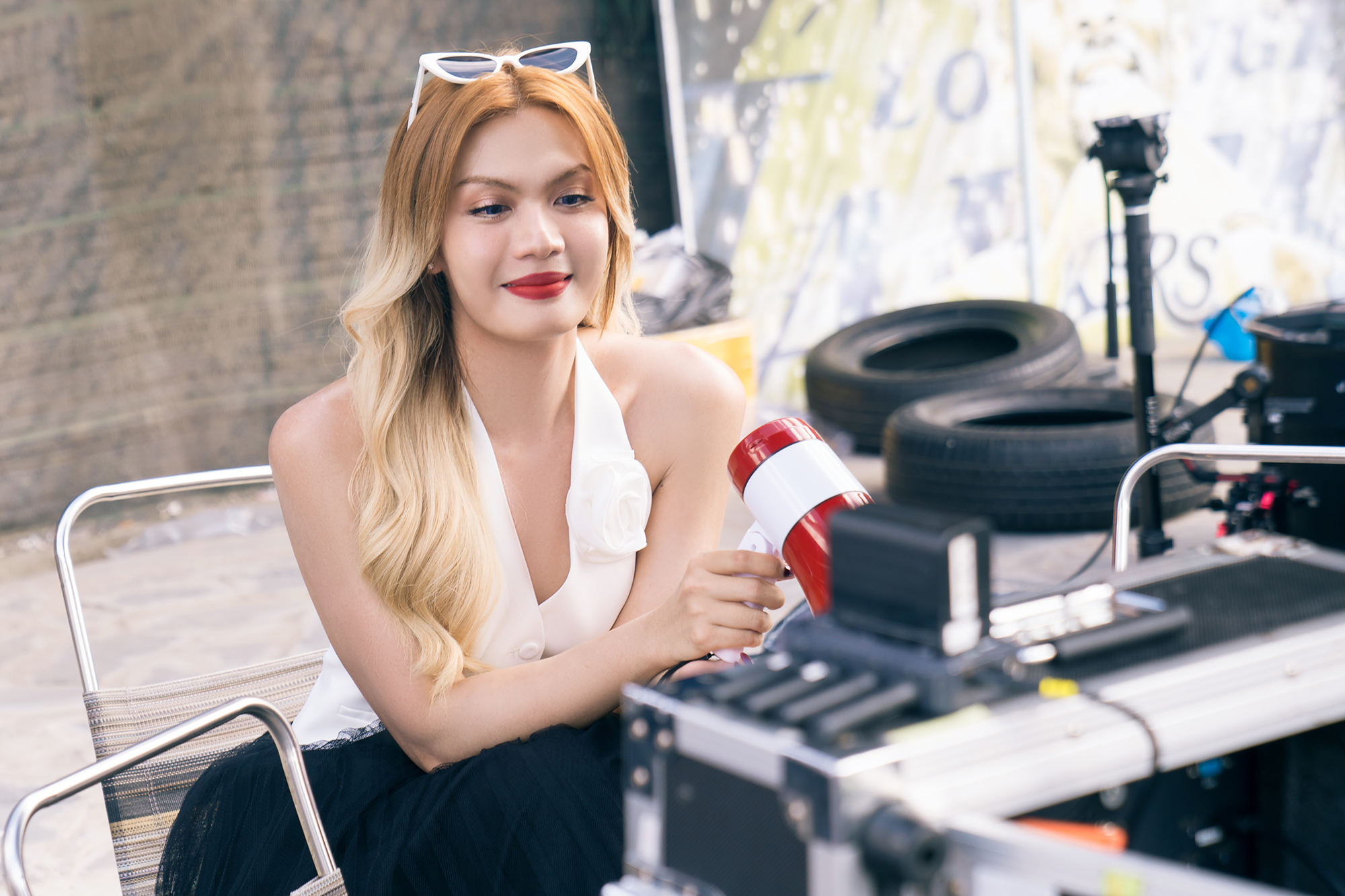 Luna Đào trở lại với MV nói về người yêu cũ