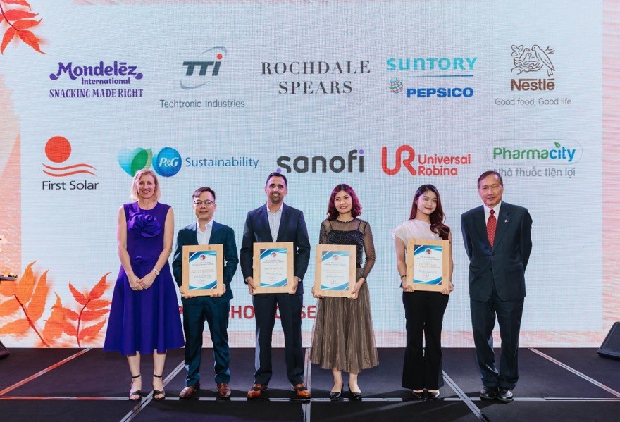 URC Việt Nam nhận loạt giải thưởng uy tín về Phát triển bền vững