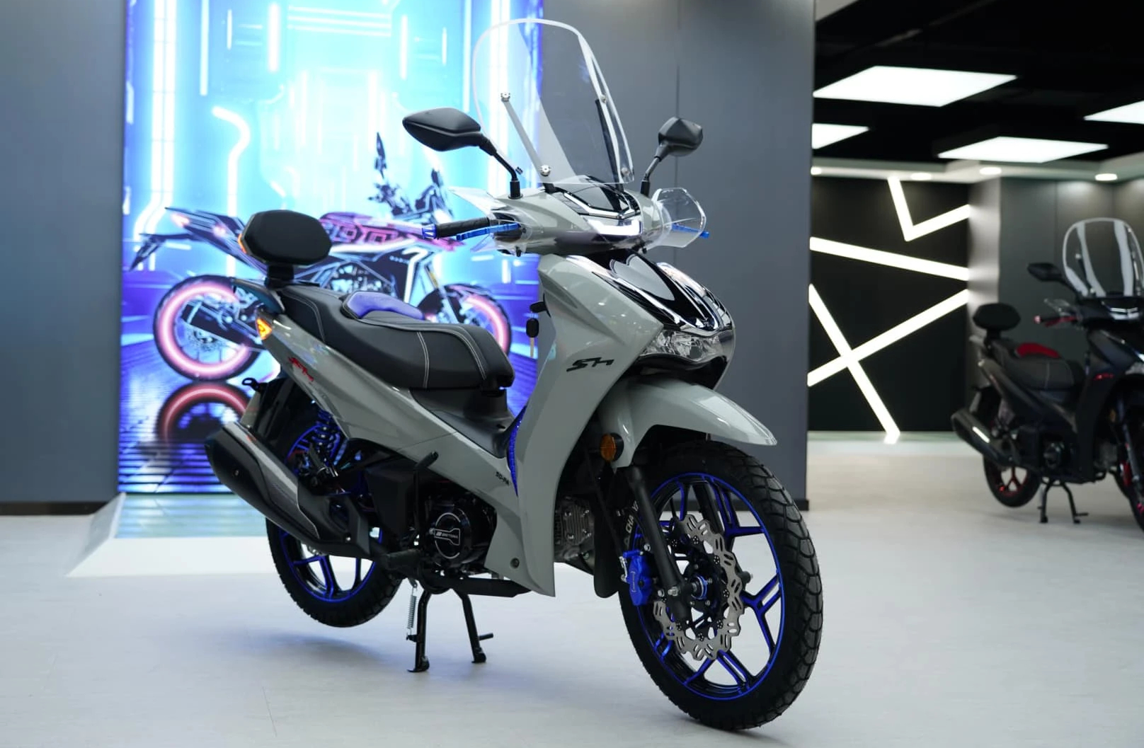 Xe máy số xuất xứ Trung Quốc giá từ 59 triệu đồng, 'nhái' kiểu dáng ...