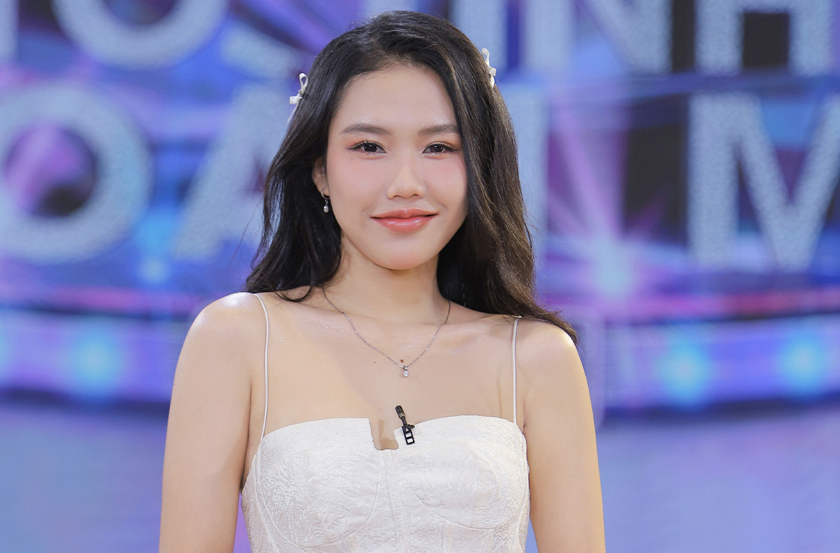 Nữ chính khóc nức nở khi bị từ chối hẹn hò