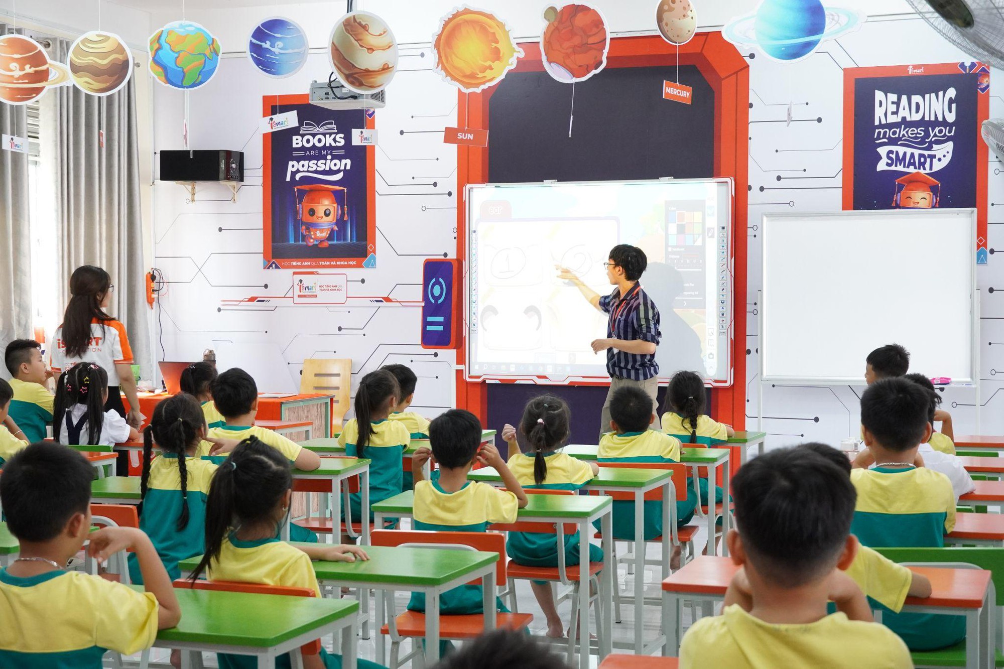 Bài giảng số iDIGI - Chương trình học tiếng Anh chất lượng từ iSMART