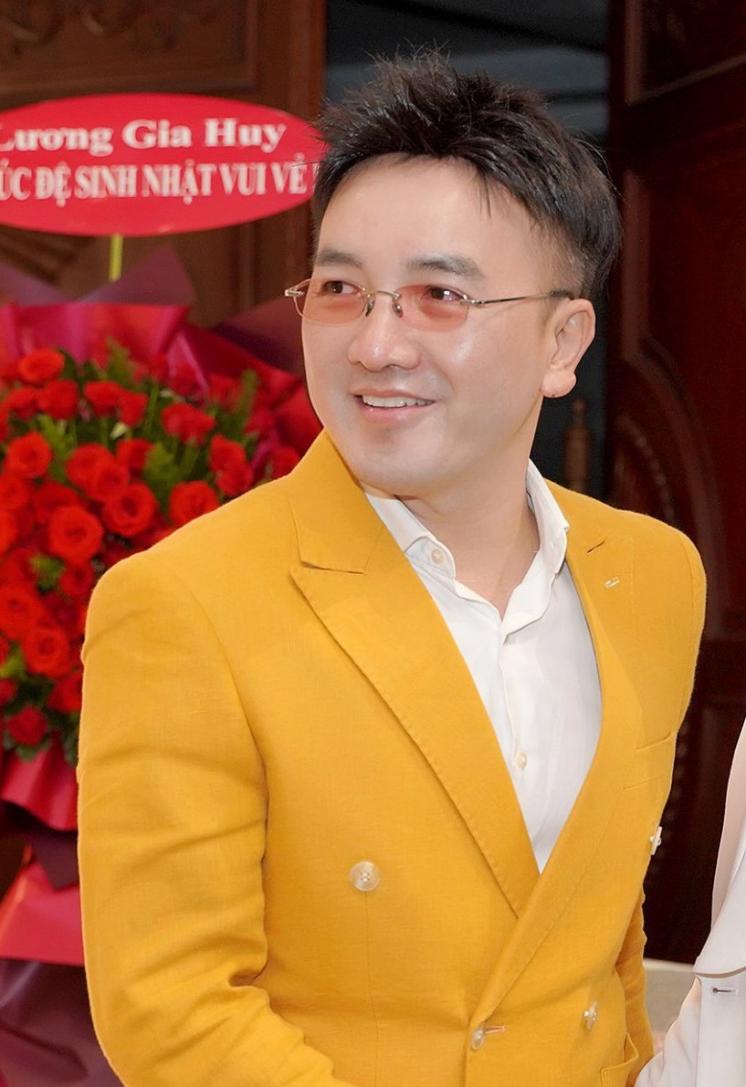 Dương Ngọc Thái nói gì khi được gọi là 'đại gia ngầm' của showbiz?