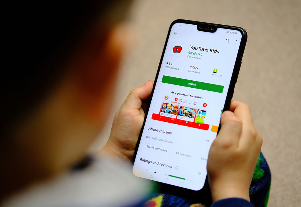 89% trẻ em dùng internet: Nguy hay cơ?