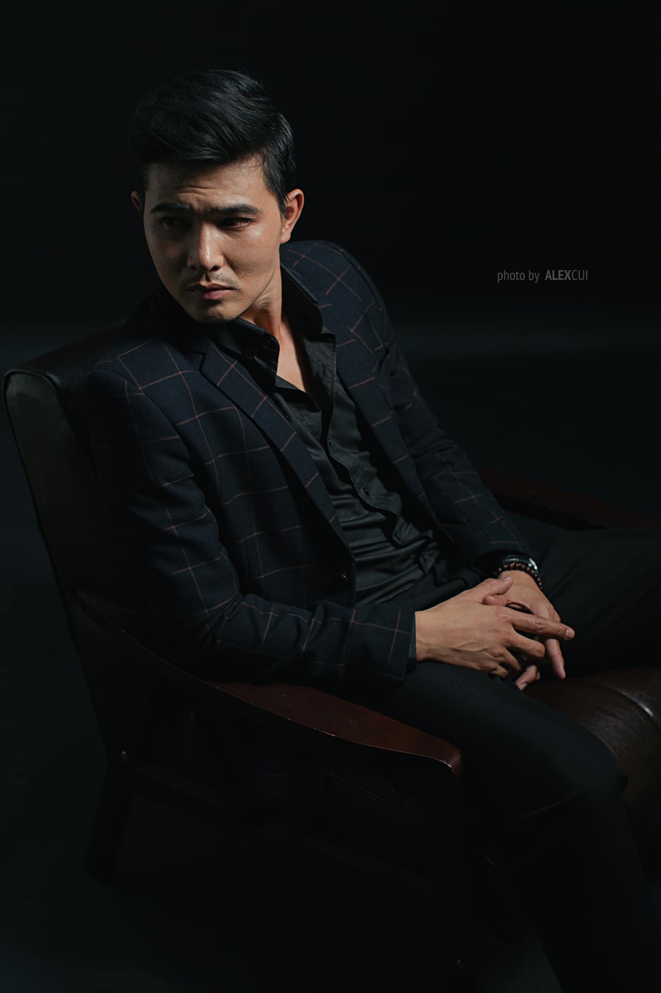 Vì sao Công ‘Gia đình mình vui bất thình lình’ rời Hàn về Việt Nam đóng phim?