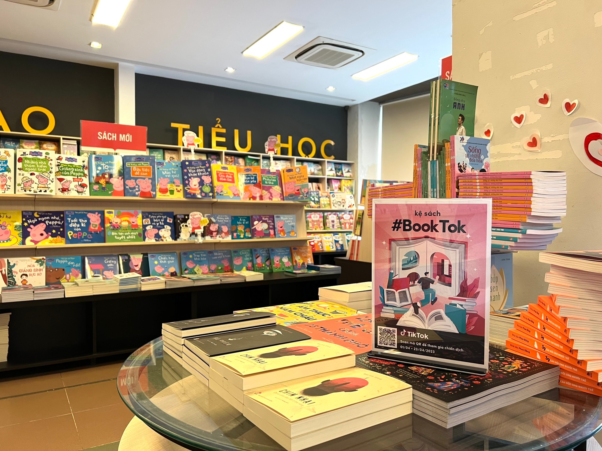 #BookTok lan tỏa văn hóa đọc, cán mốc 840 triệu lượt xem