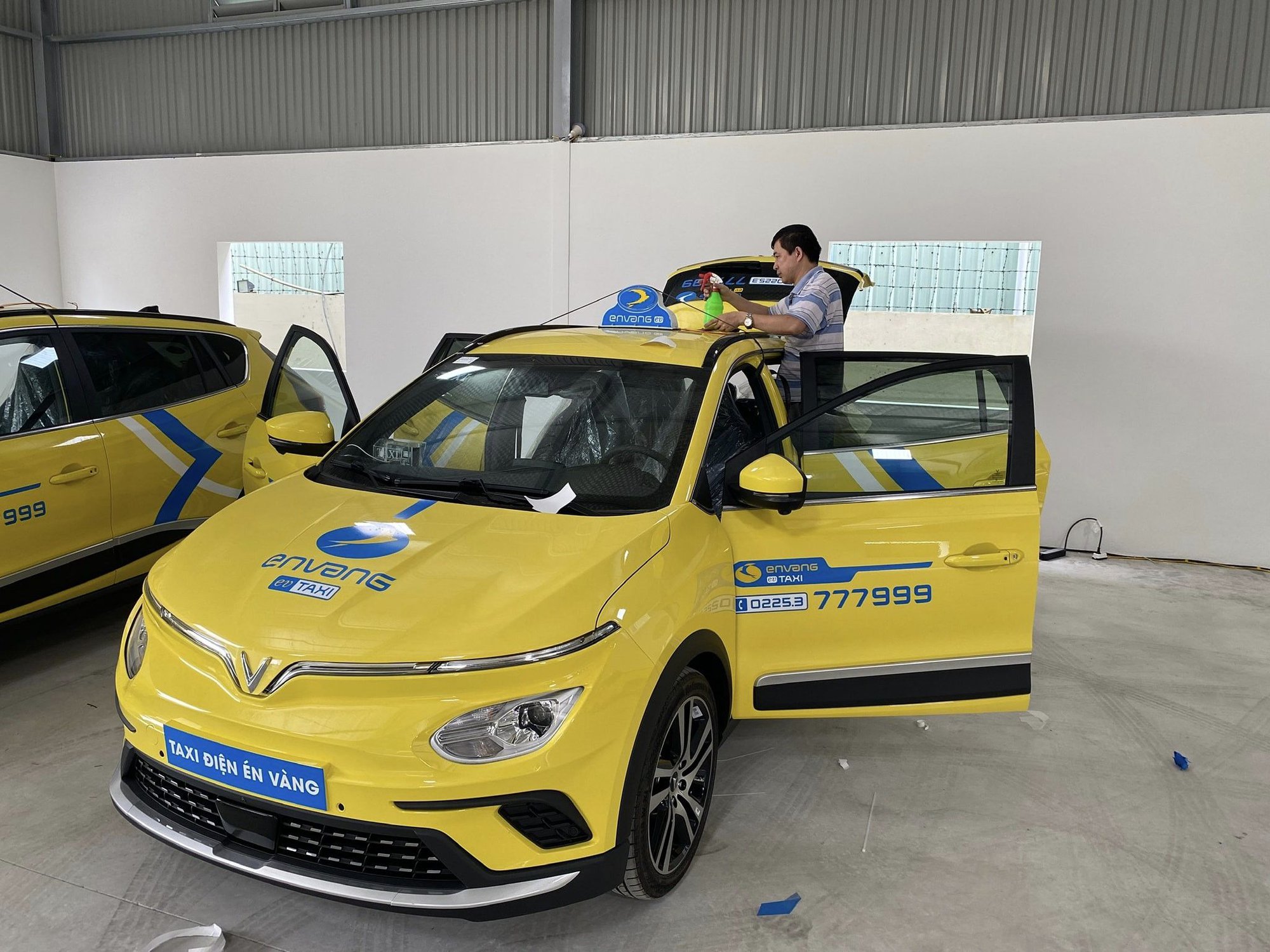 Thêm một hãng taxi dùng ô tô điện tại Việt Nam