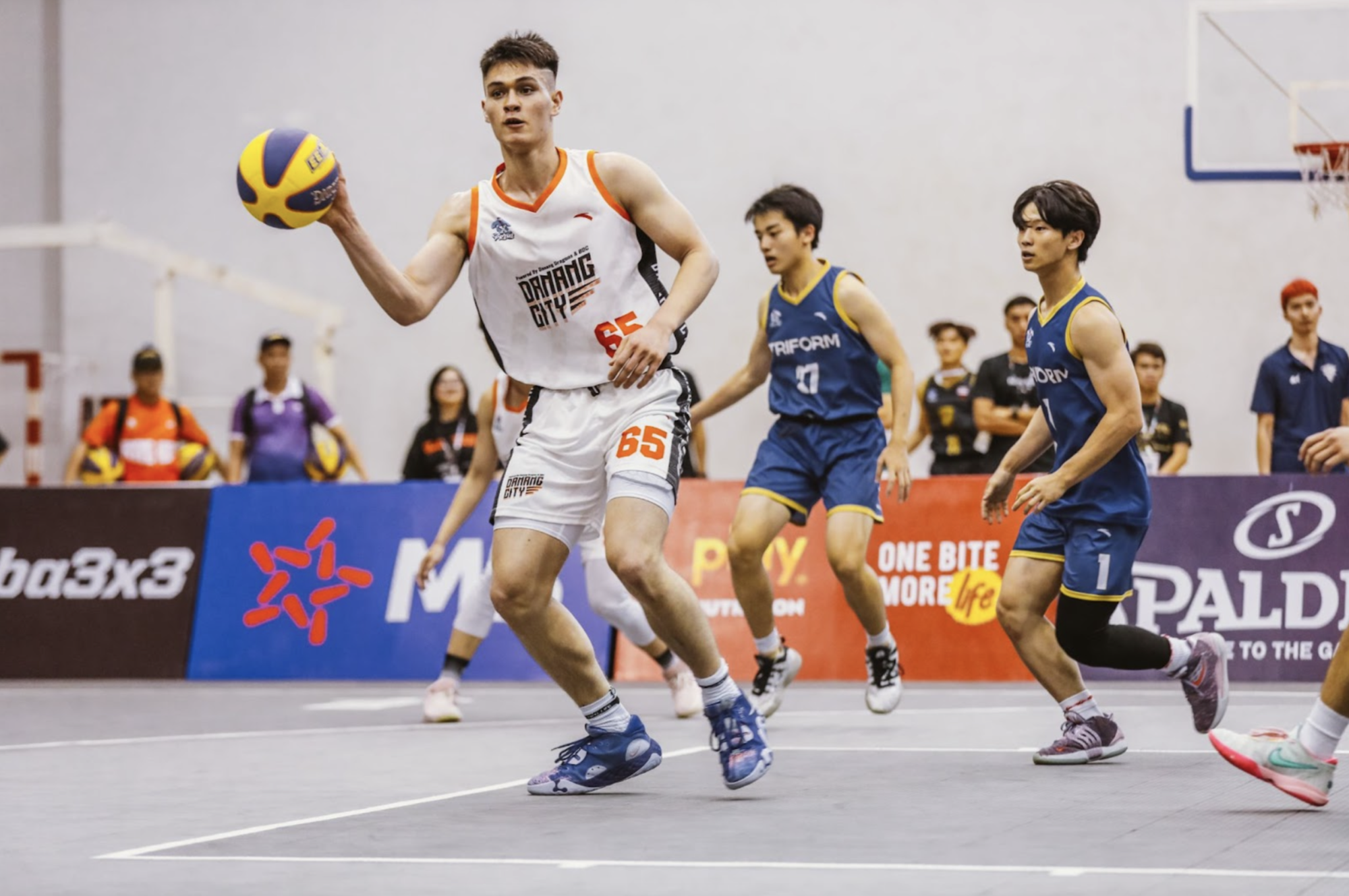 Việt kiều 1,9 m và ngoại binh Ý tại VBA 3x3 Prime 2023 gây sốt