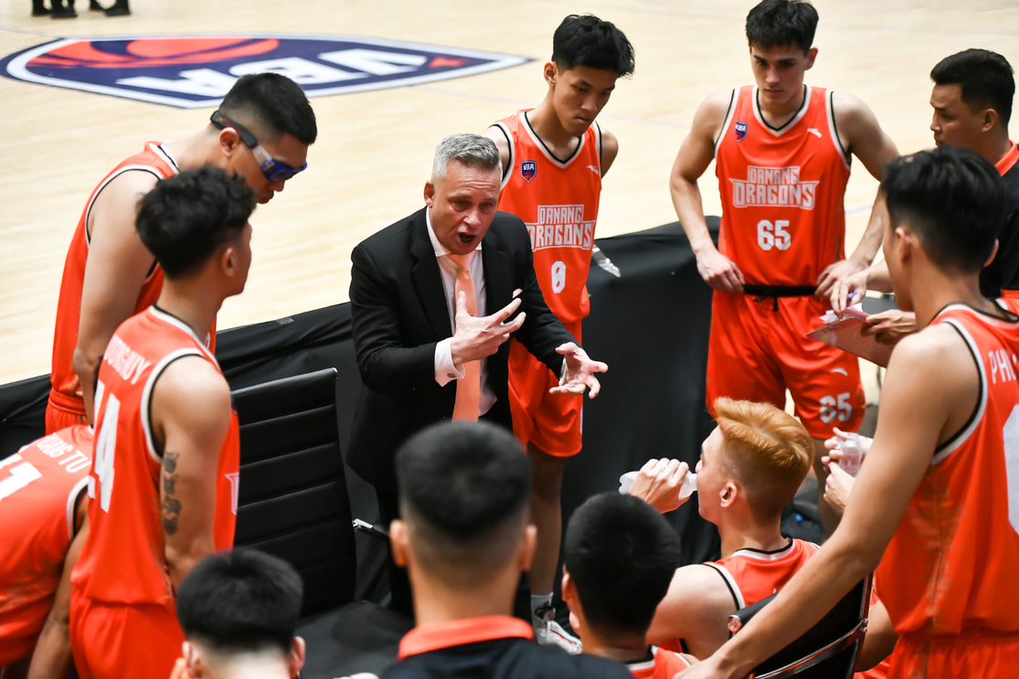 Giải bóng rổ VBA 2023: Mãn nhãn với chiến thắng của CLB Thang Long Warriors