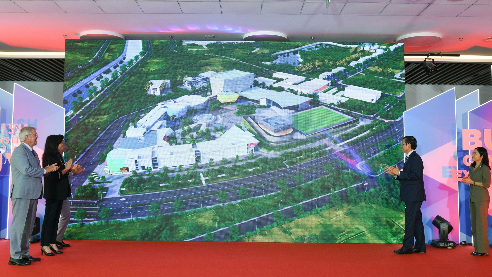 Một trường ĐH nước ngoài ở Việt Nam tăng tổng vốn đầu tư xây dựng học xá