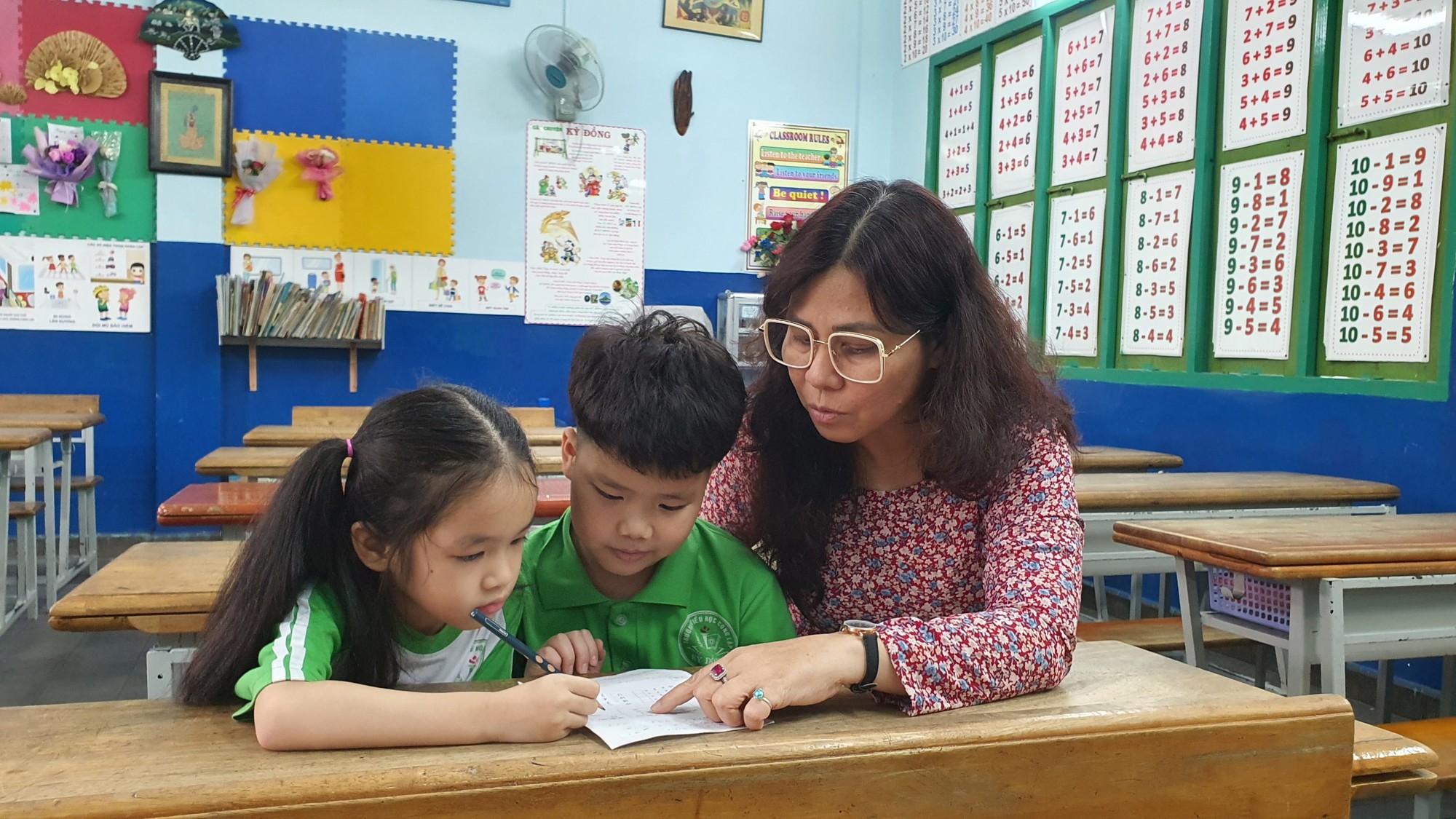 Sốt Ruột Với Tuyển Sinh Trực Tuyến Lớp 1