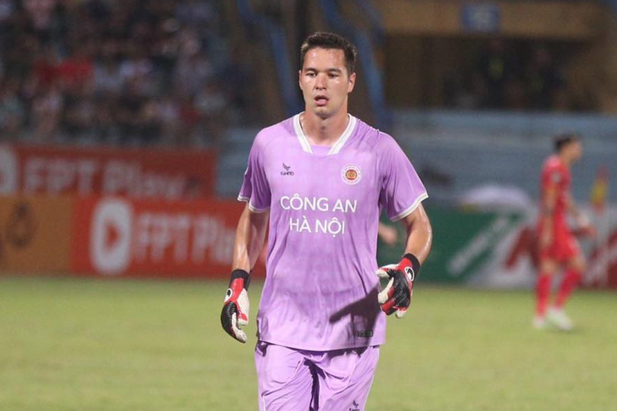 Nhiều thủ môn tỏa sáng, khung thành đội tuyển Việt Nam thêm lựa chọn