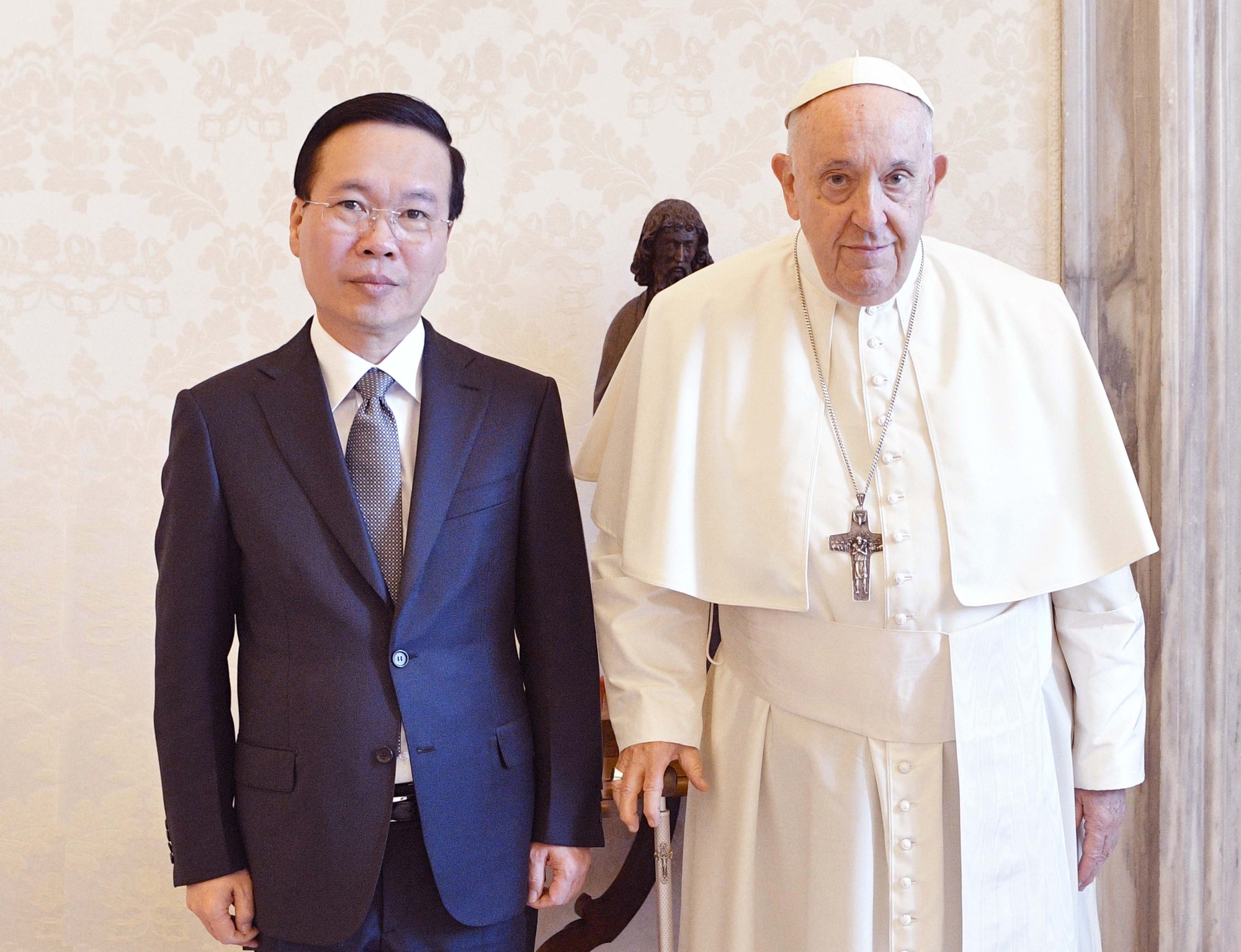Chủ tịch nước Võ Văn Thưởng thăm Tòa thánh Vatican, hội kiến Giáo hoàng ...