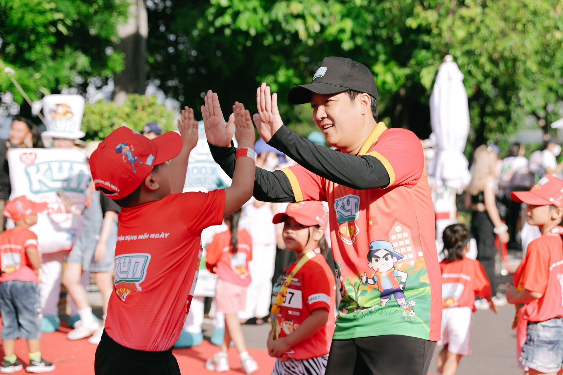 LofKun Marathon sắp đến Bình Thuận cùng Trường Giang, Long Chun tặng ...