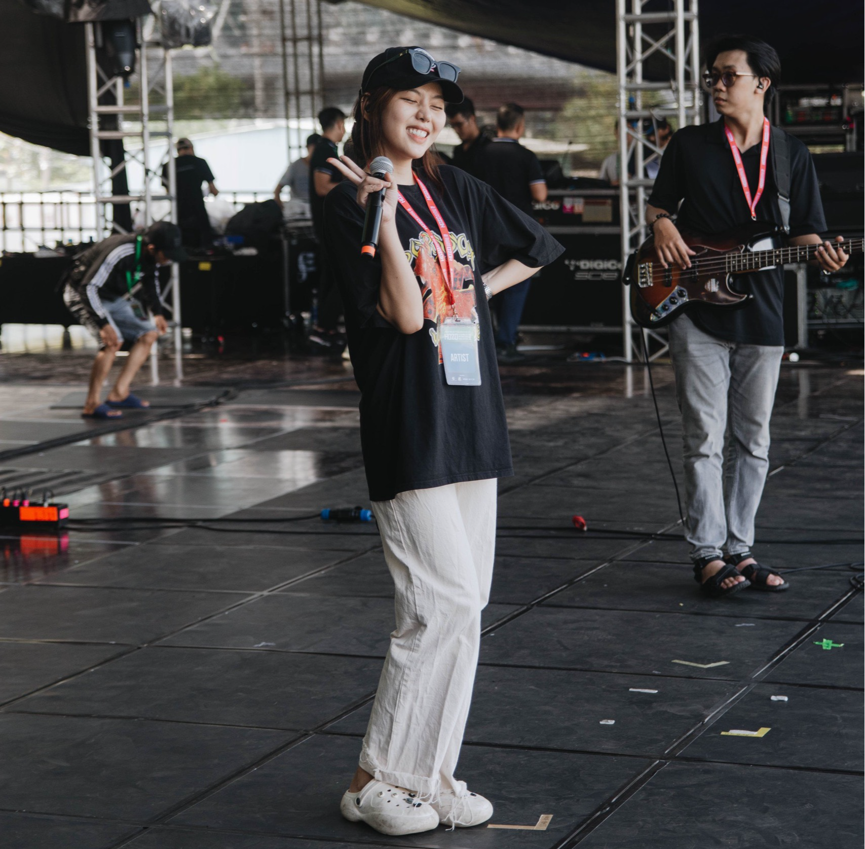 Nữ sinh có chiều cao 1,76 m nhận vé vàng tại Vietnam Idol 2023 là ai ...