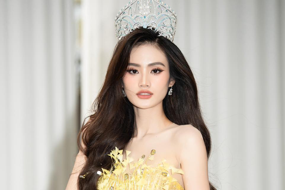 Nhóm phản đối Hoa hậu Ý Nhi hơn 650.000 thành viên bất ngờ đổi tên