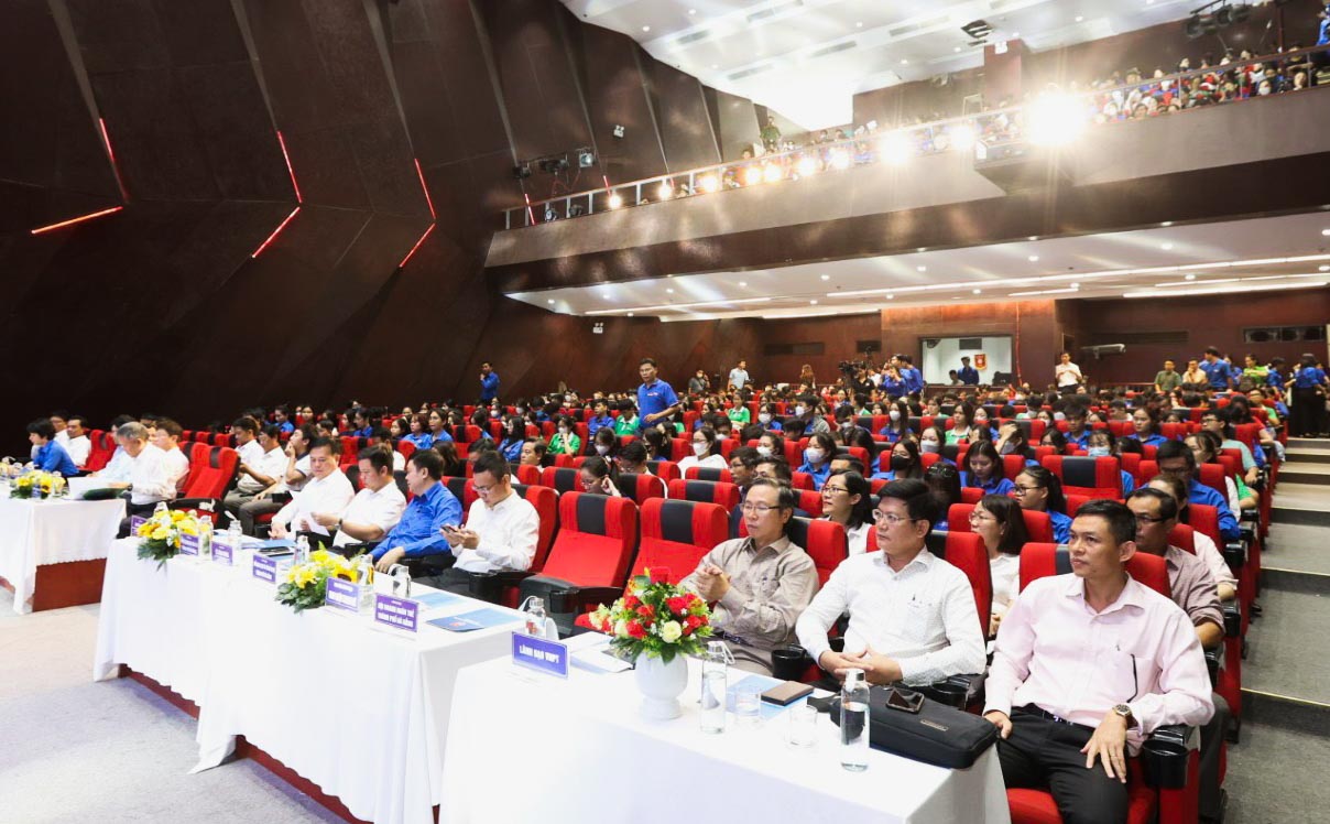 Tăng kết nối, trải nghiệm với 'Festival thanh niên tiên phong chuyển ...