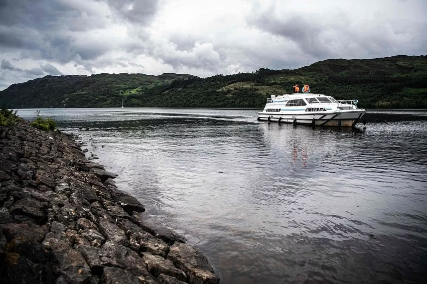 Khởi động cuộc săn lùng quái vật hồ Loch Ness quy mô nhất từ trước đến nay