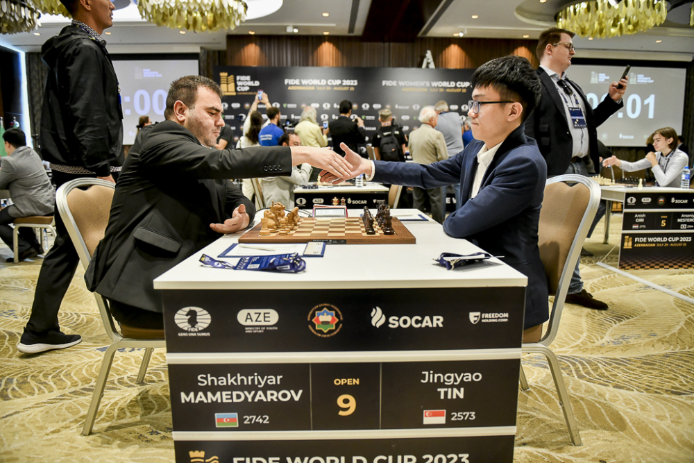 Kỳ thủ Singapore tạo bất ngờ lớn ở World Cup cờ vua 2023