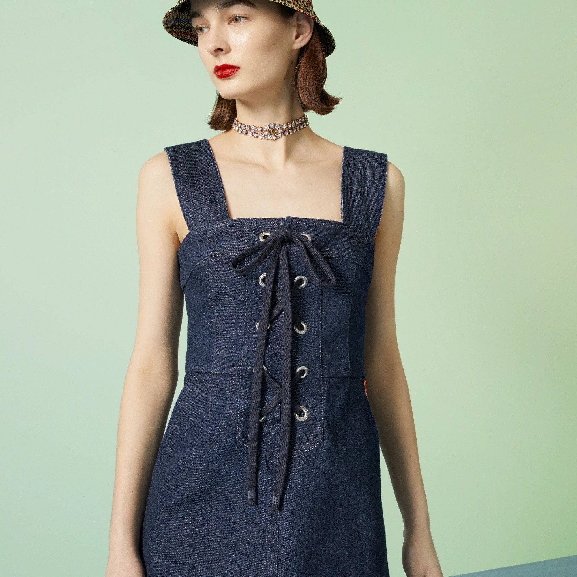 Gợi ý những outfit denim sành điệu giúp gu nàng thăng hạng đón thu