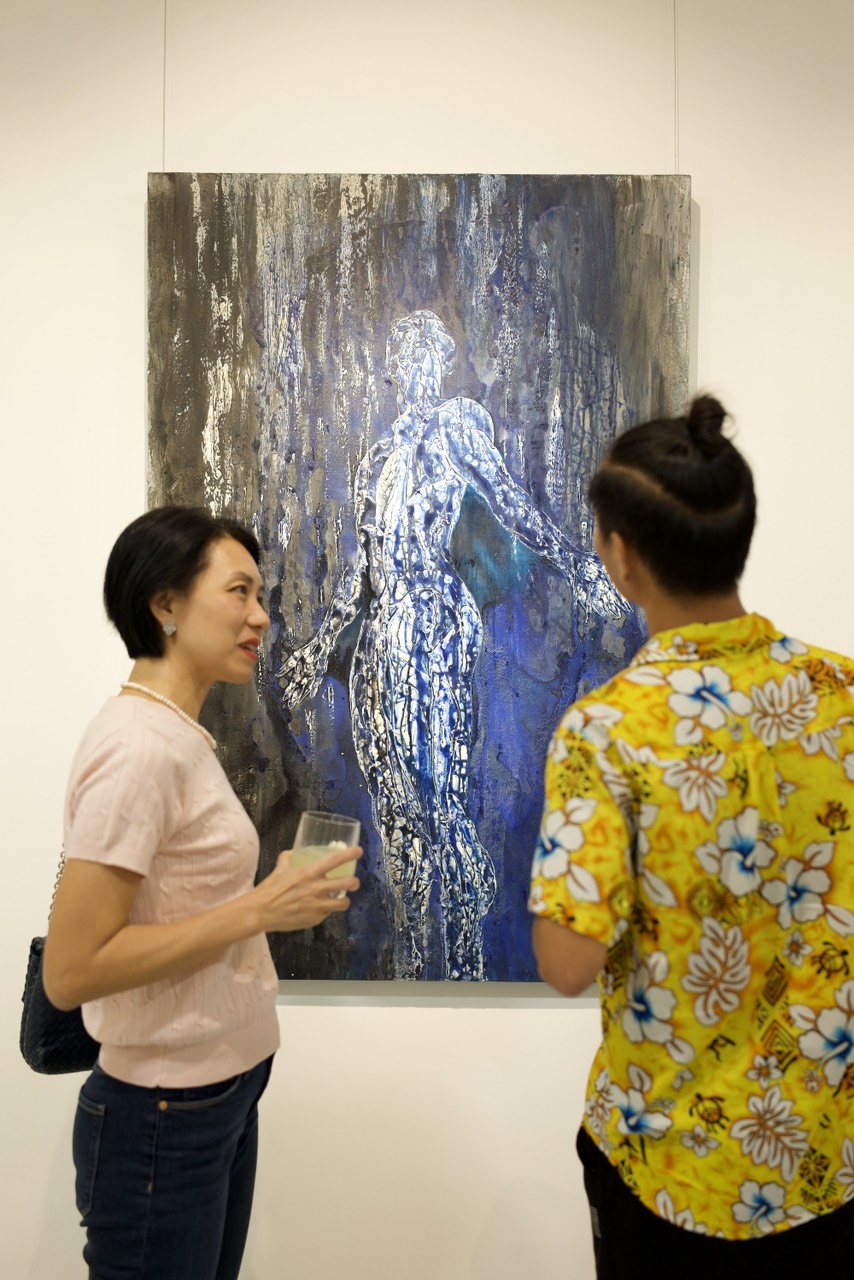 Dạo cõi rất riêng trong 'Câu chuyện tình yêu' của họa sĩ Hùng Rô