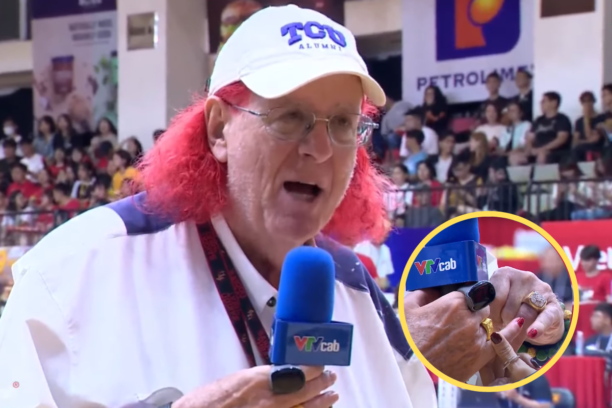 'Ông Tây' mê bóng rổ Việt