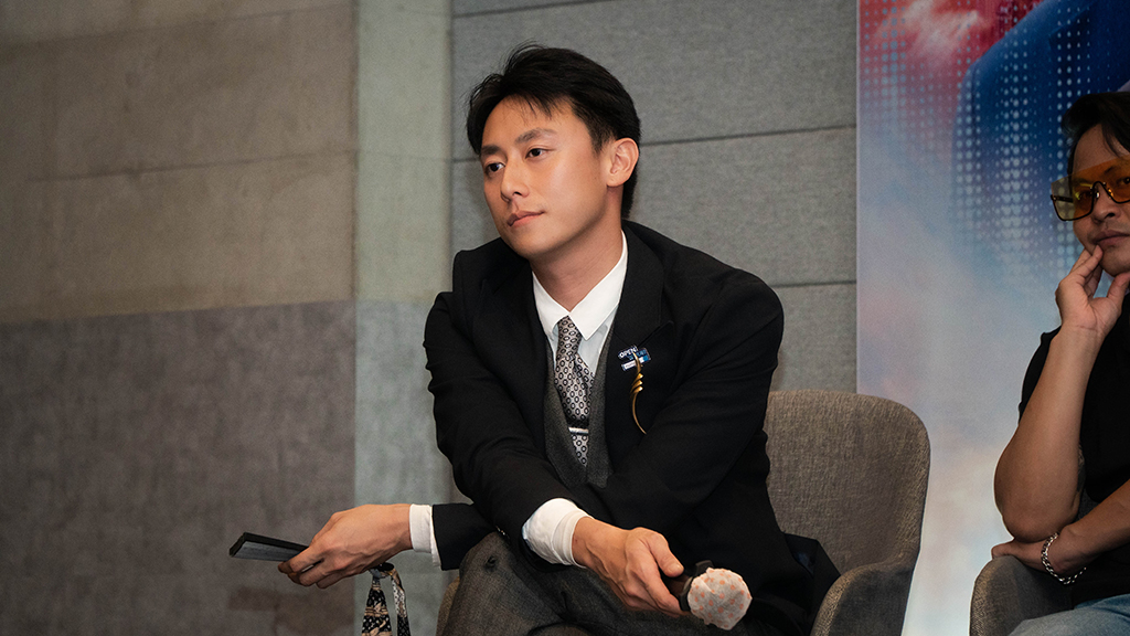 Rocker Nguyễn: Tôi không sợ một màu, tôi là chính tôi