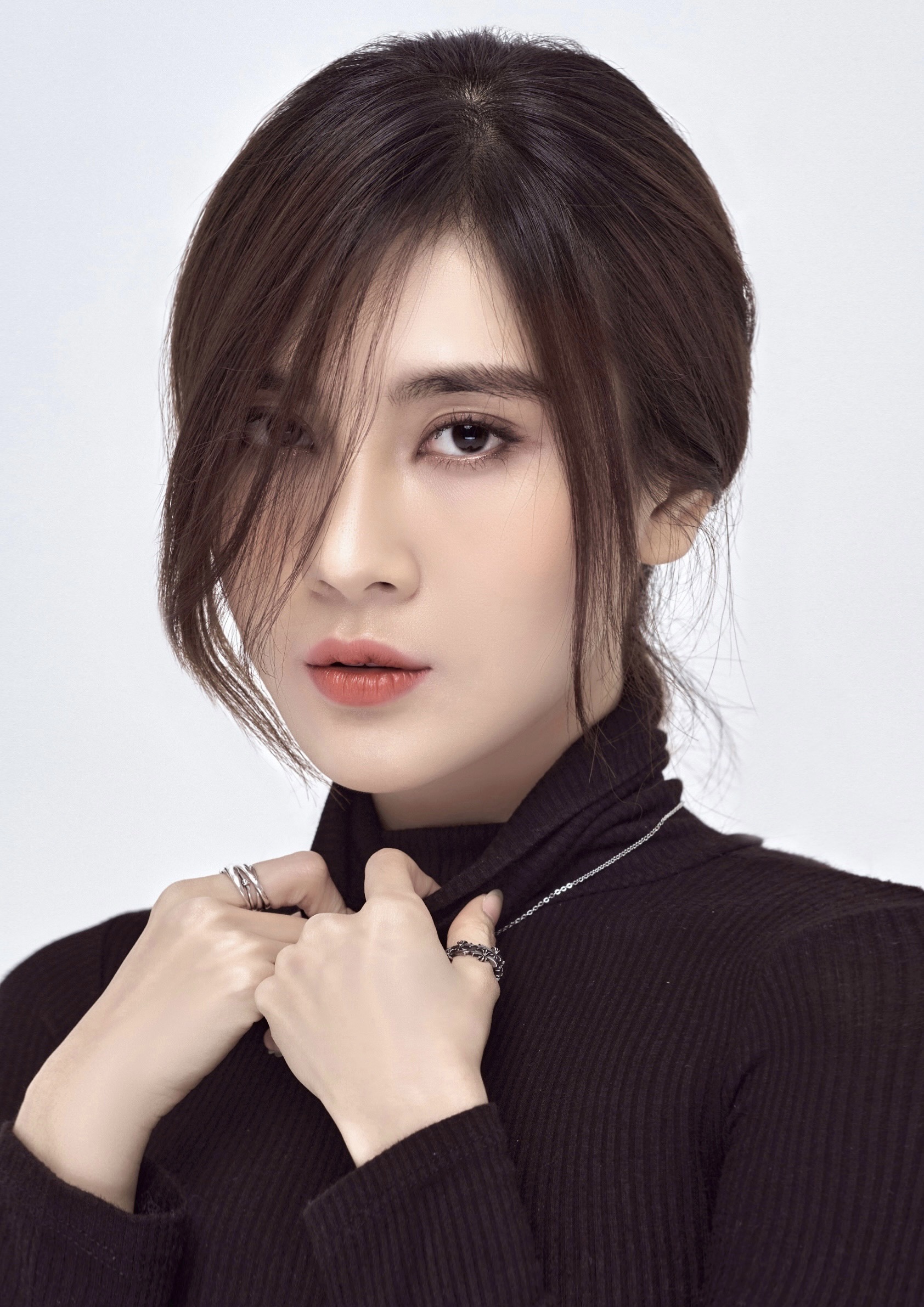 Tăng Huỳnh Như nói gì khi được đề cử Cánh diều vàng cùng Minh Hằng, Lan Ngọc?