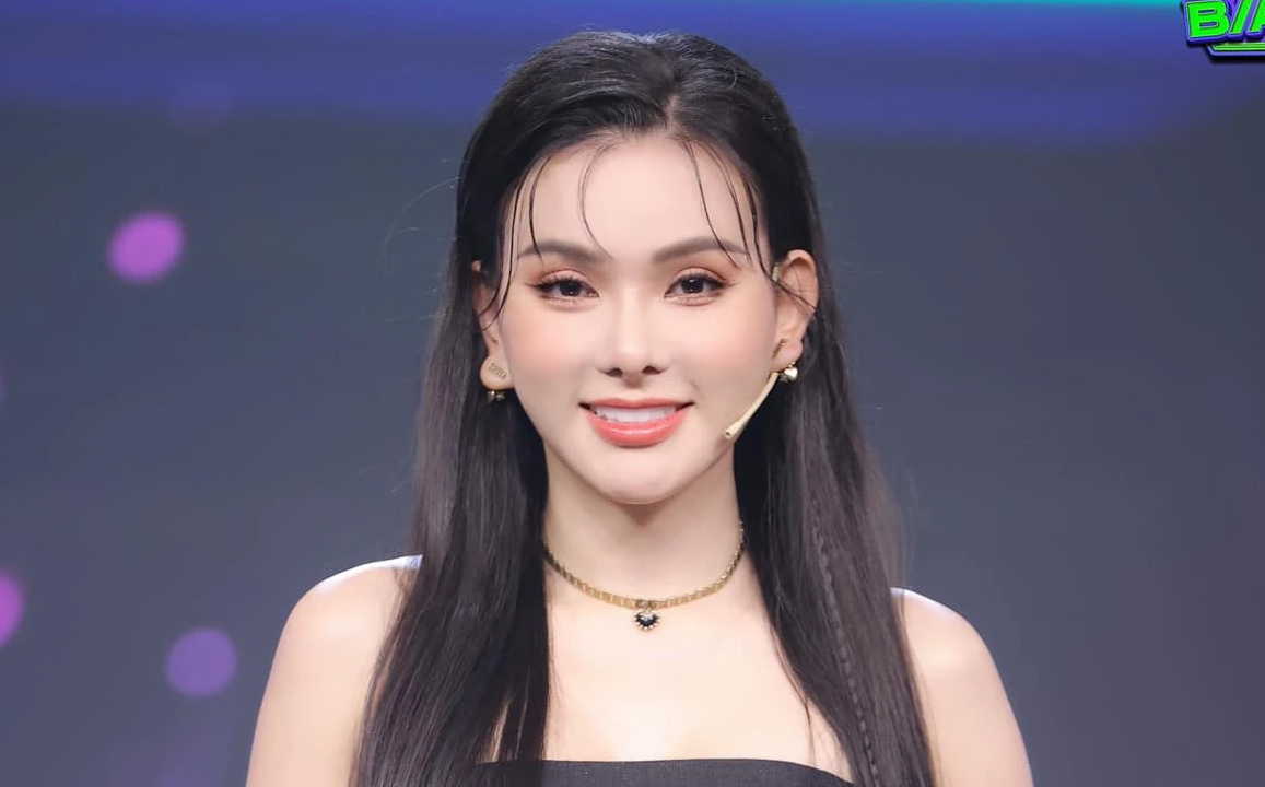 Thu Thủy tiết lộ mối quan hệ giữa chồng hiện tại và con riêng