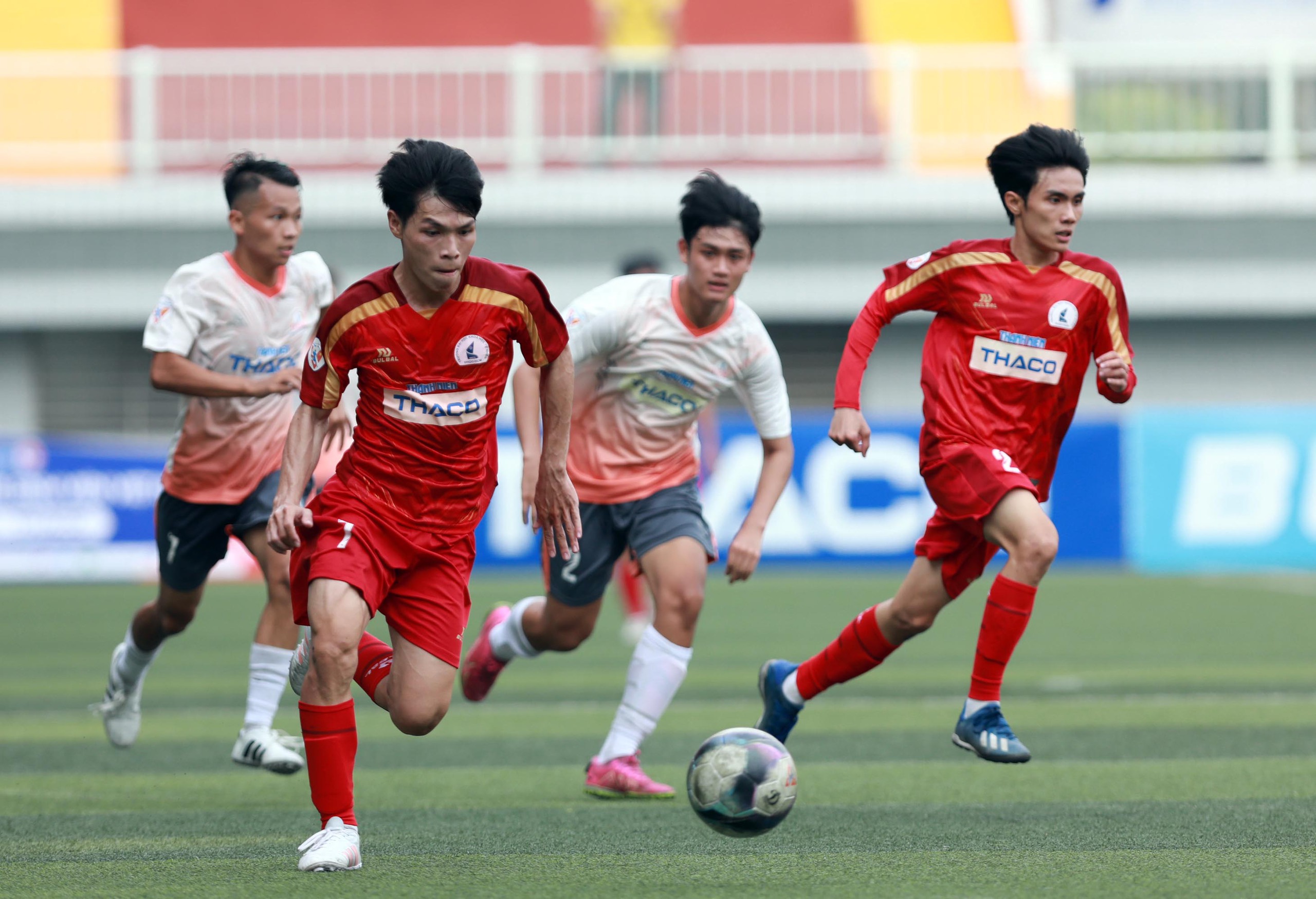 Trường ĐH KHTN 6-1 Trường ĐH Hùng Vương TP.HCM: Tưng bừng ngày chia tay