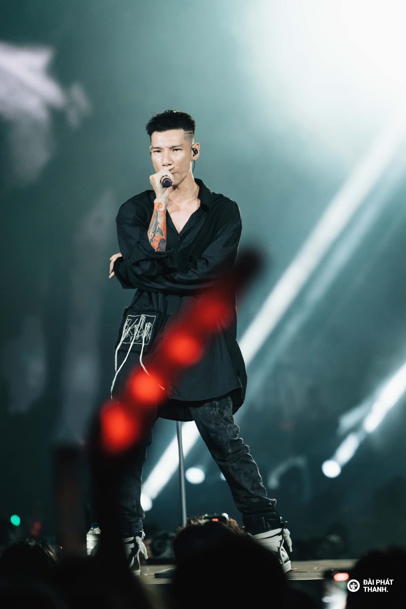 Rapper MCK vượt mặt Chi Pu với lượt bình chọn 'khủng' tại WeChoice Awards là ai?