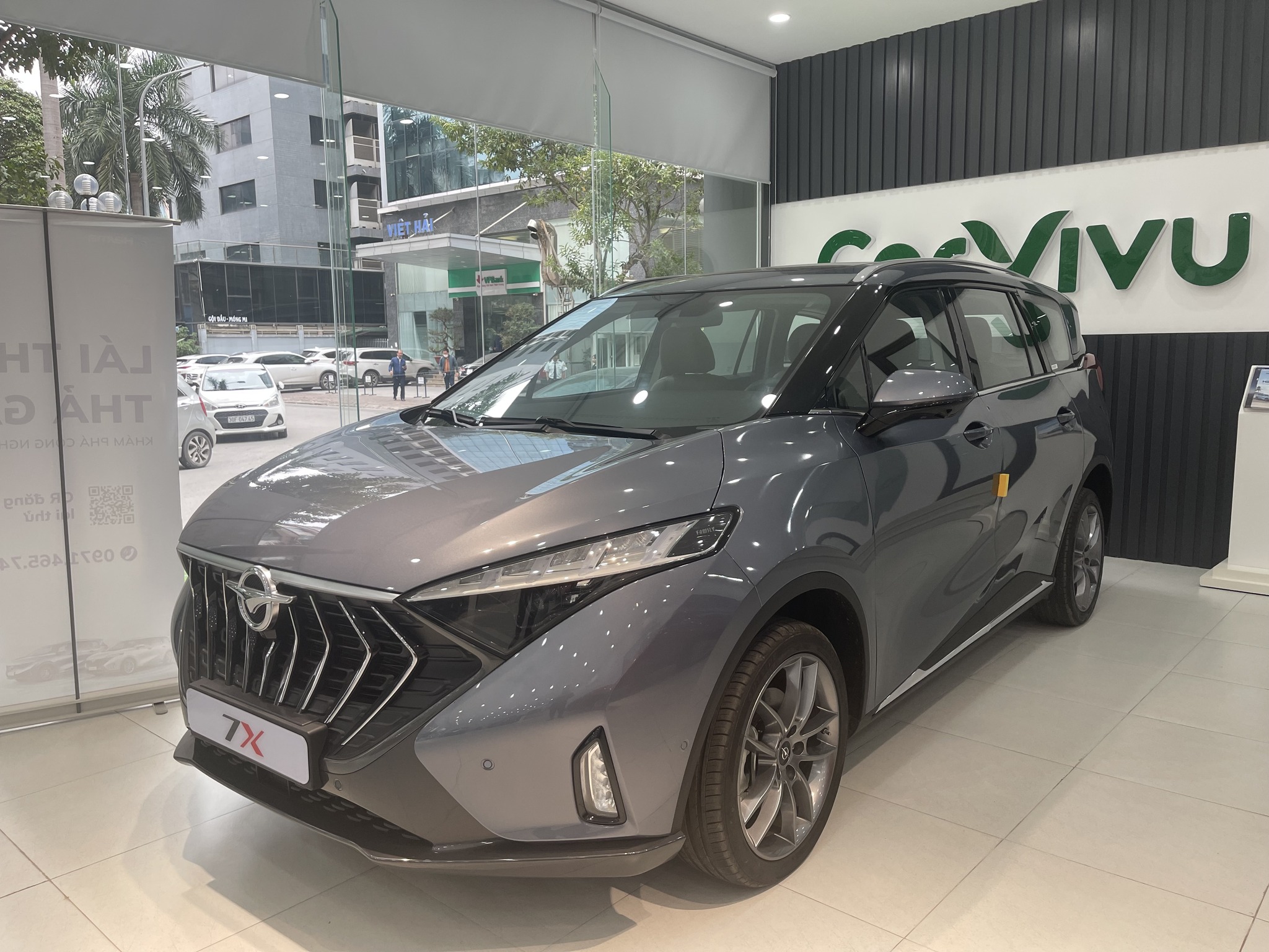 Xe Trung Quốc Haima 7X giảm giá hơn trăm triệu đồng vì ế khách