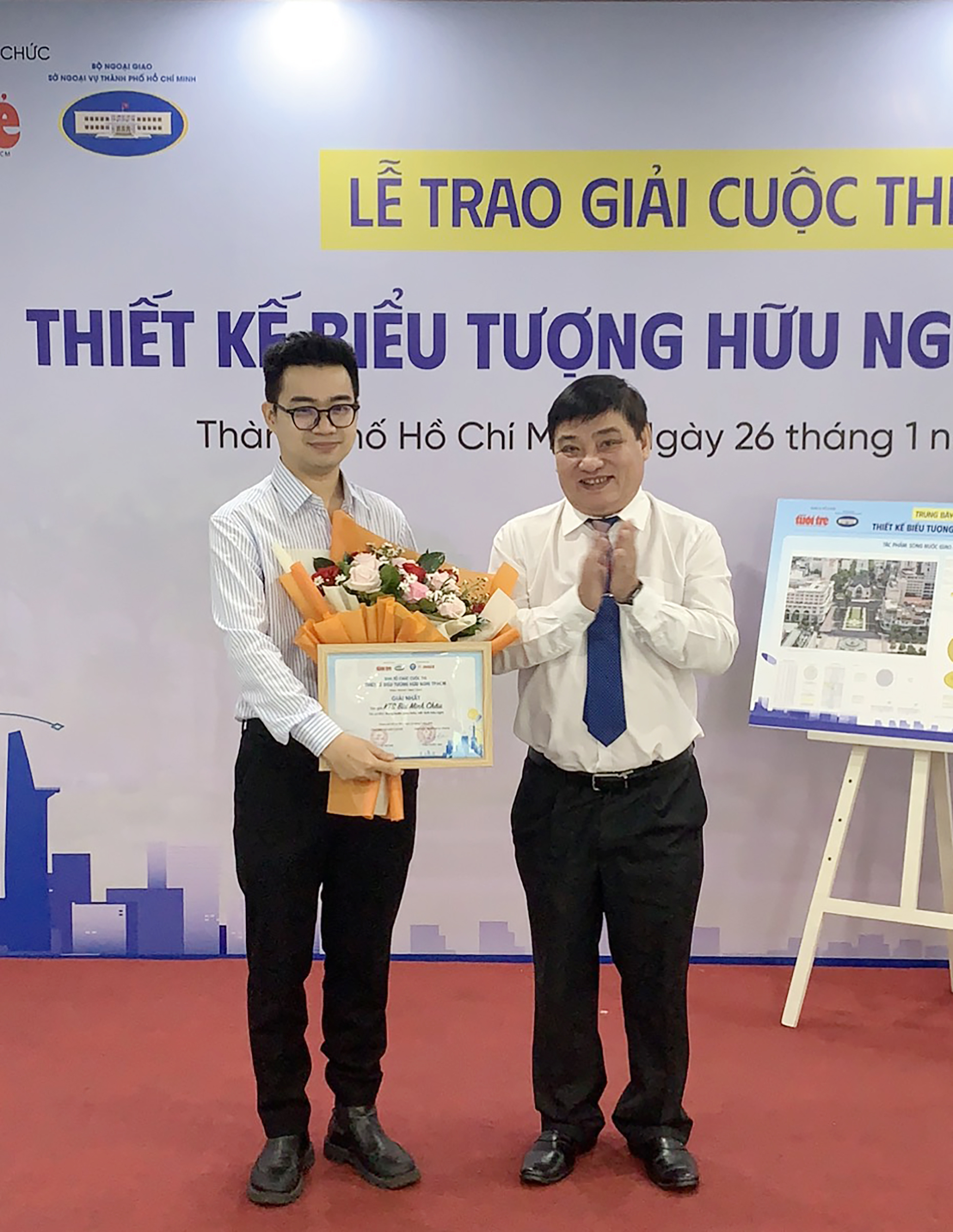 KTS Bùi Minh Châu đoạt giải nhất cuộc thi ‘Thiết kế biểu tượng hữu nghị TP.HCM’