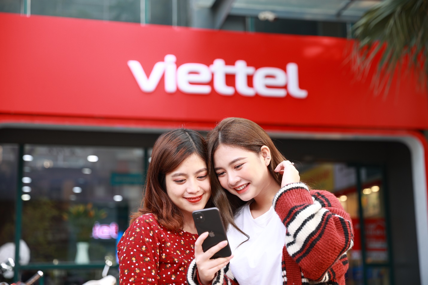 Viettel ra mắt gói cước trả sau nhiều tiện ích với chi phí từ 200.000 ...