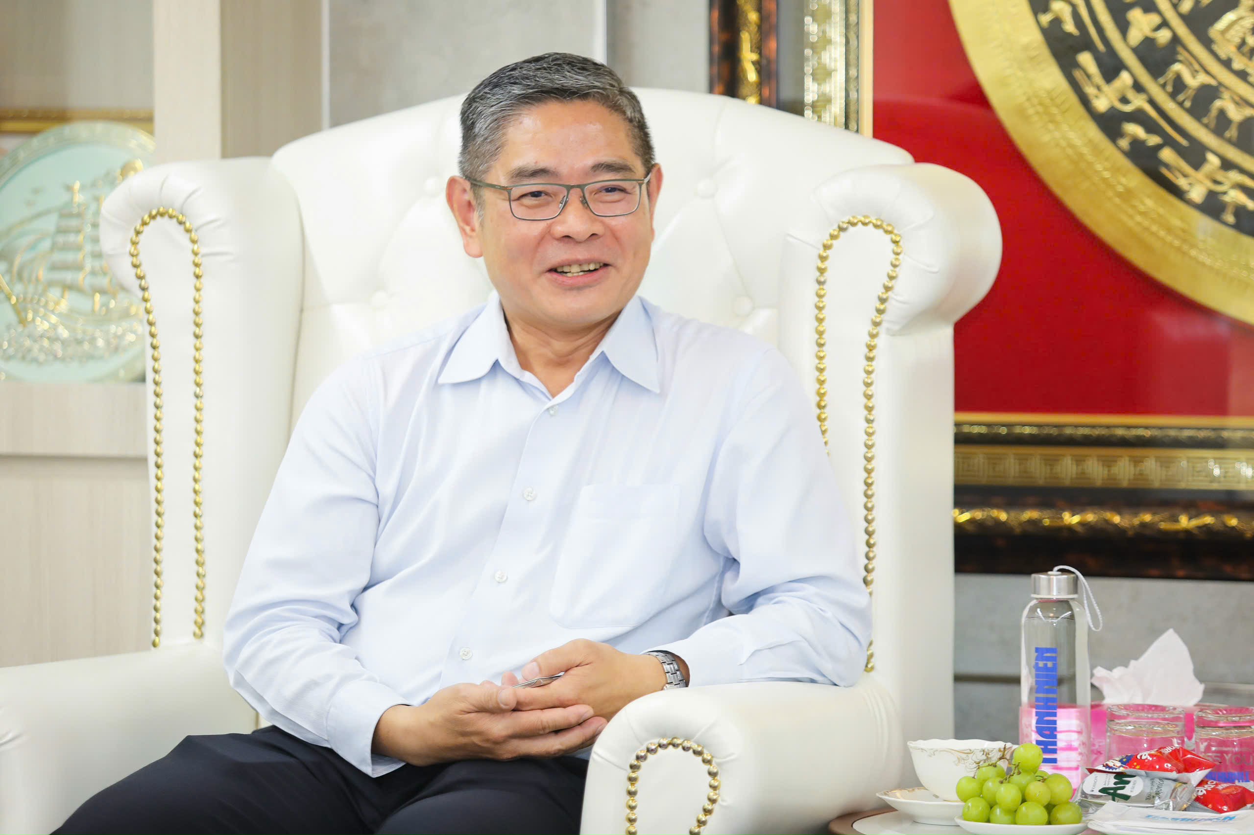 Tổng lãnh sự Singapore thăm Báo Thanh Niên