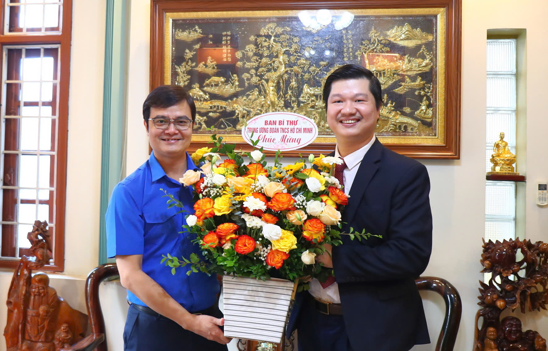 Anh Bùi Quang Huy thăm nhà khoa học trong top ảnh hưởng nhất trên thế giới