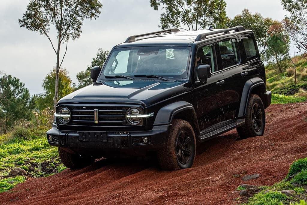 Xe Trung Quốc Tank 300 lộ giá bán lên tới 1,7 tỉ đồng khi về Việt Nam