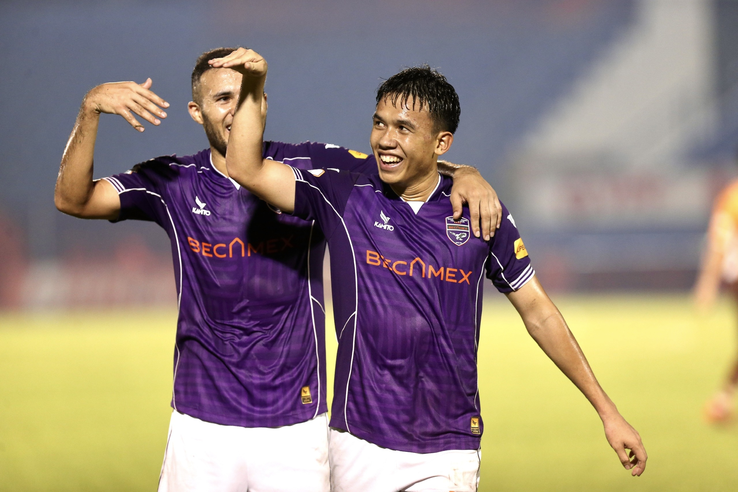 Võ Hoàng Minh Khoa sáng cửa lên đội tuyển Việt Nam