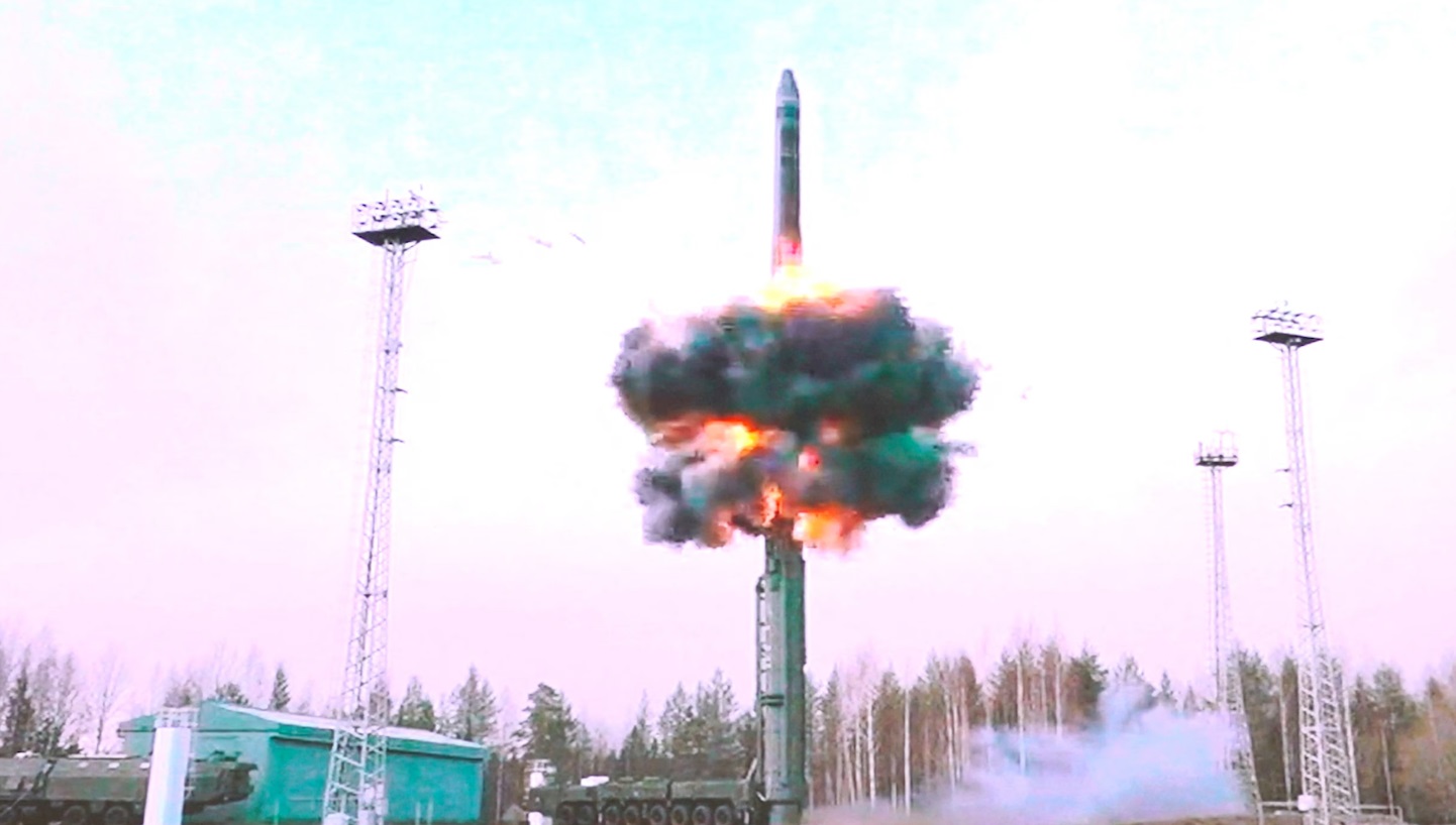 Nga lần đầu dùng tên lửa đạn đạo liên lục địa tấn công Ukraine?