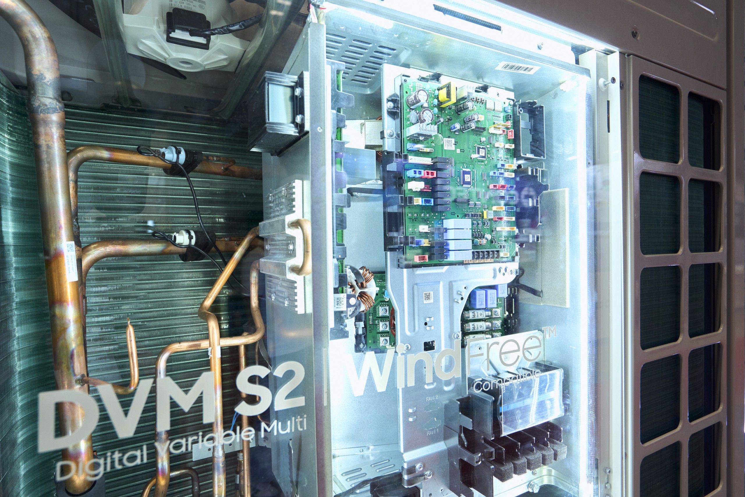 Điều hòa không khí tích hợp AI của Samsung thành tâm điểm tại triển lãm quốc tế