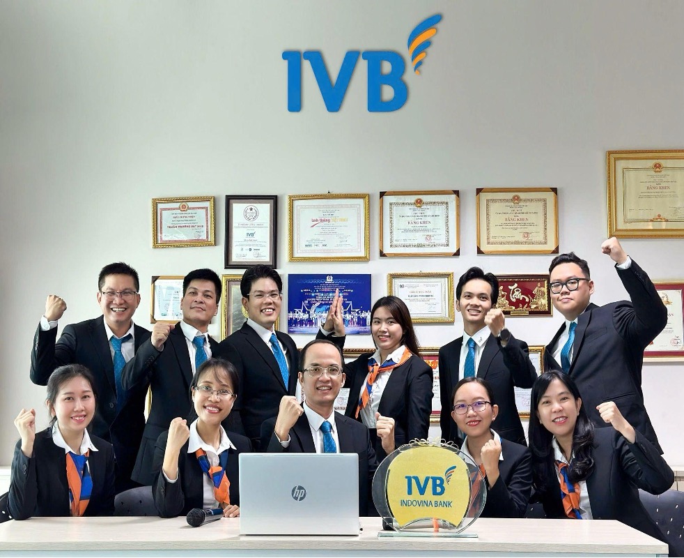Hành trình phát triển của IVB - Ngân hàng liên doanh tiên phong tại ...