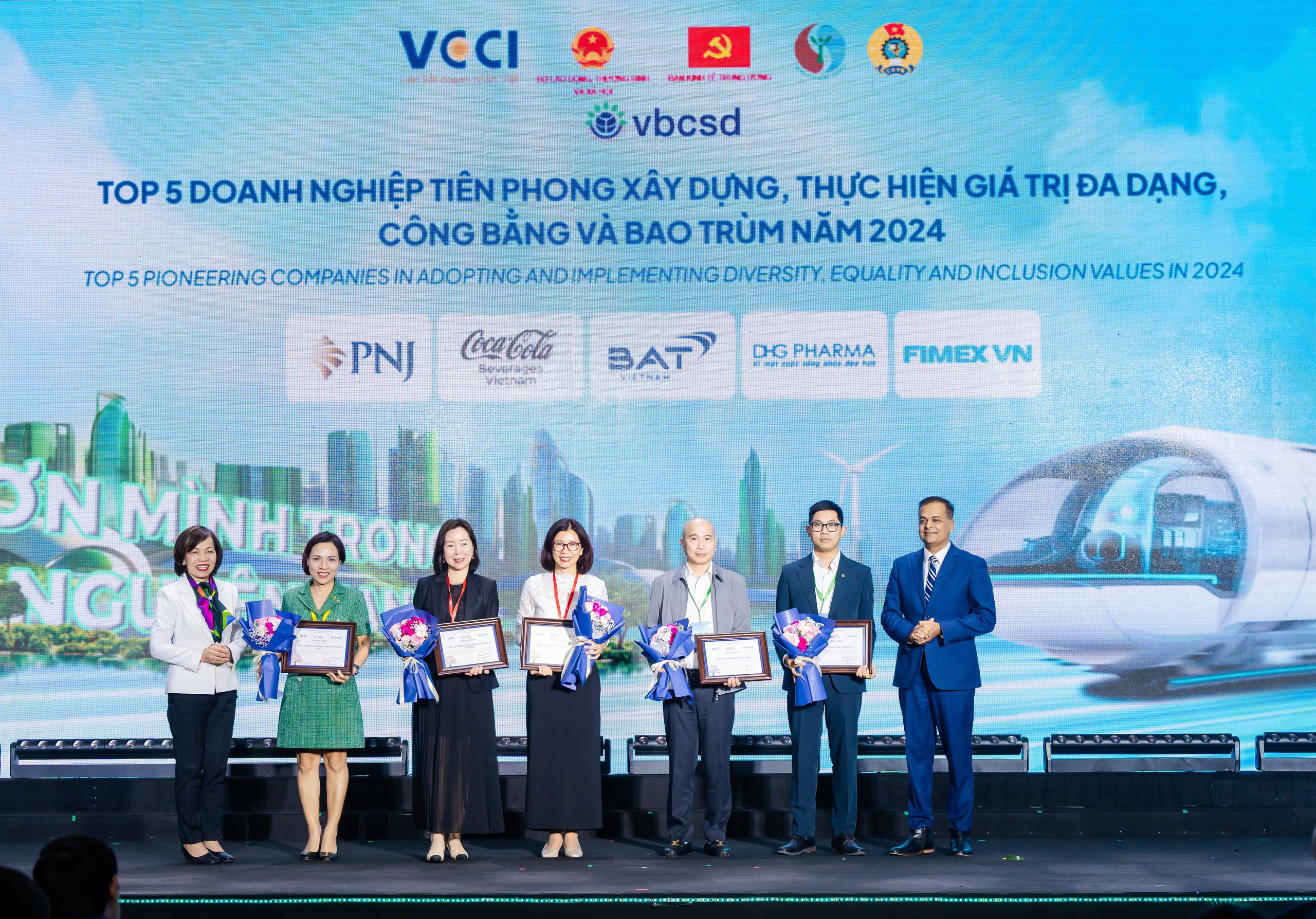 PNJ lập 'cú đúp' giải thưởng phát triển bền vững tại CSI 2024