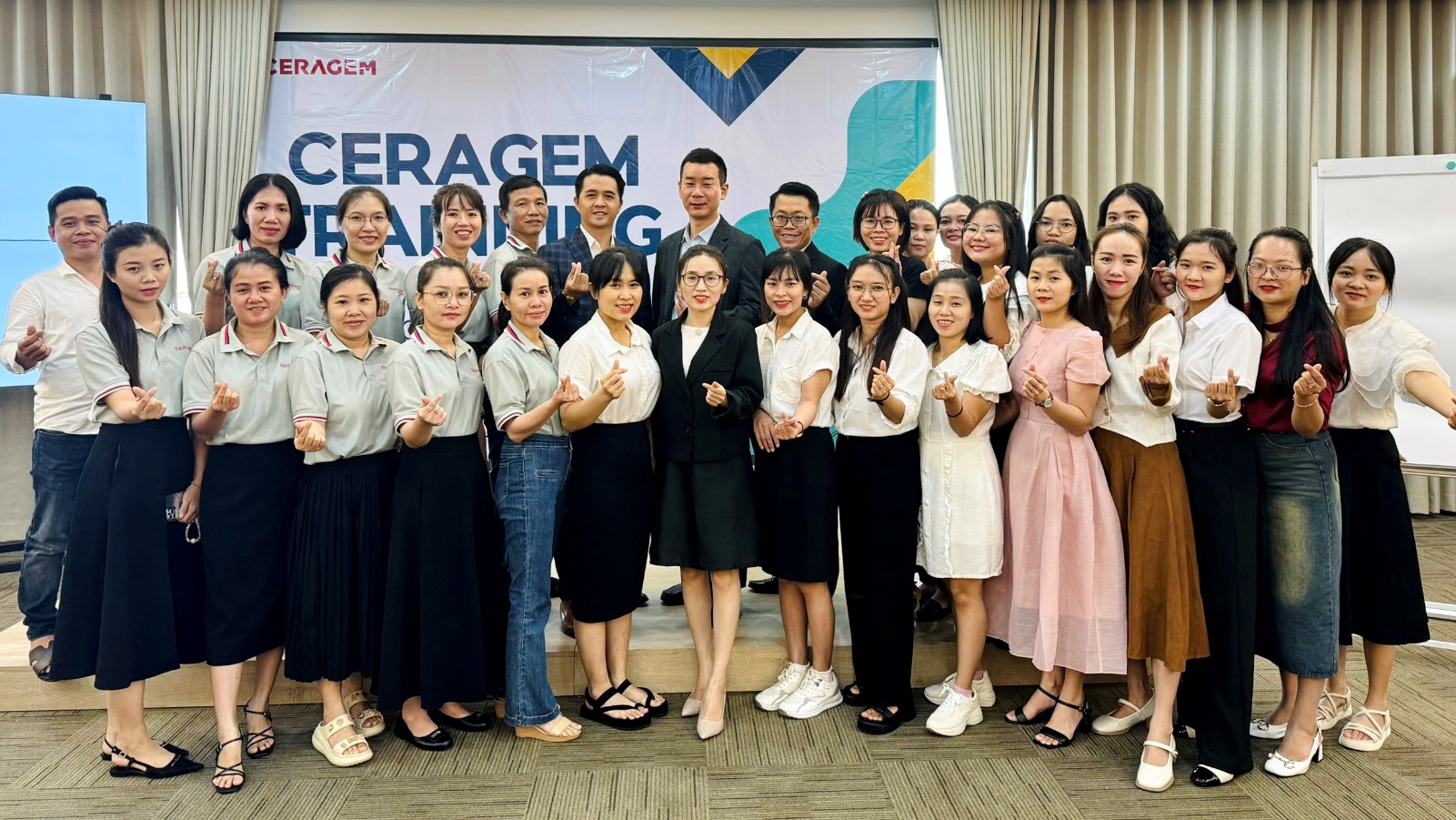 Ceragem: 16 năm đồng hành cùng 1 triệu khách hàng Việt