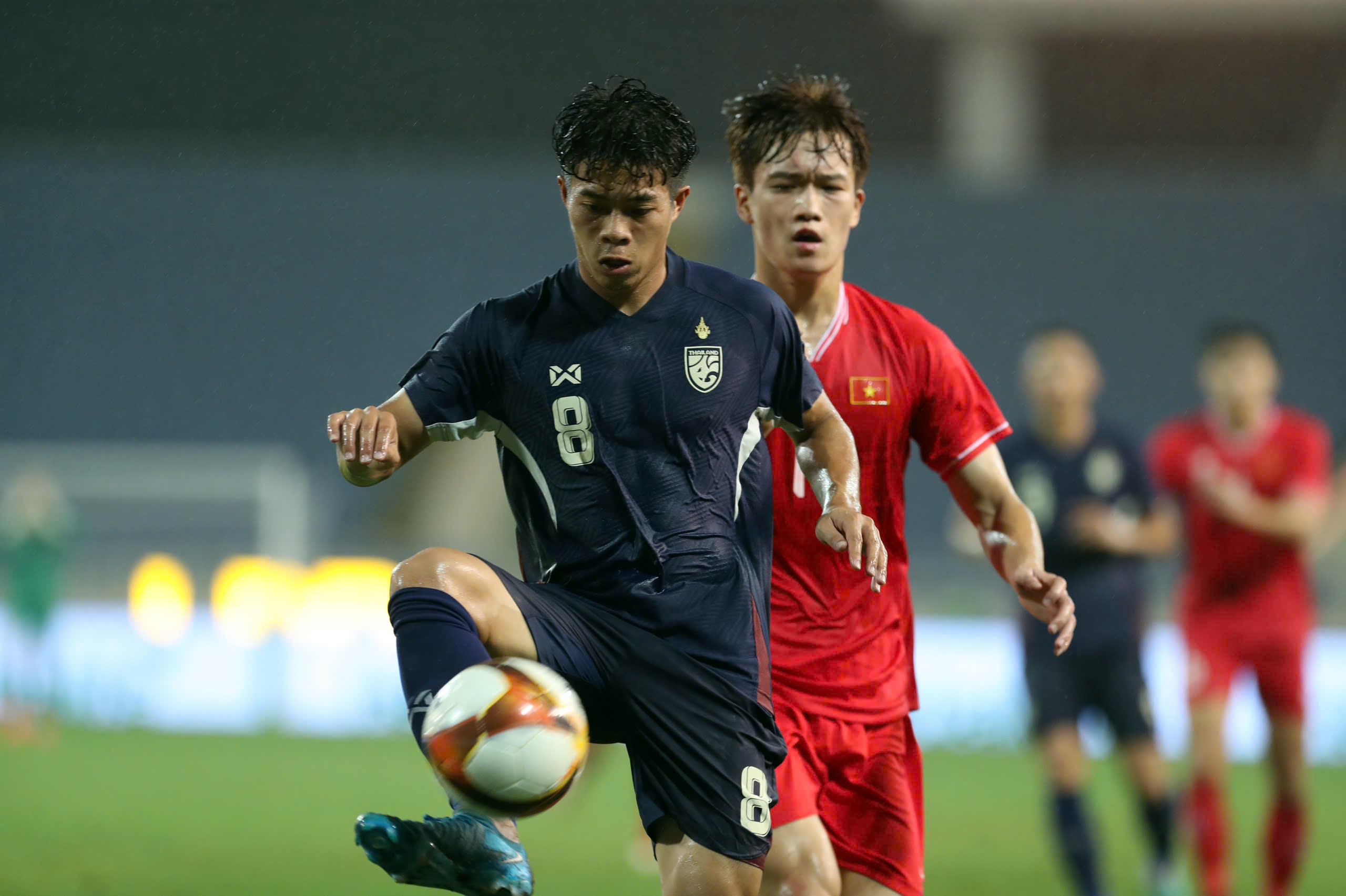 AFF Cup: Thailand coach was shocked to be led 2-0 by Singapore, but ...