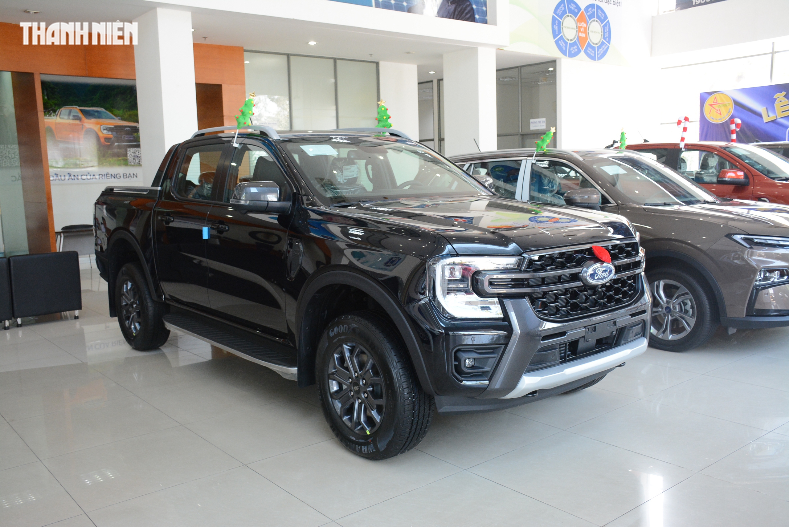 Ford Ranger hút khách, lượng tiêu thụ xe bán tải tại Việt Nam lập tức ...