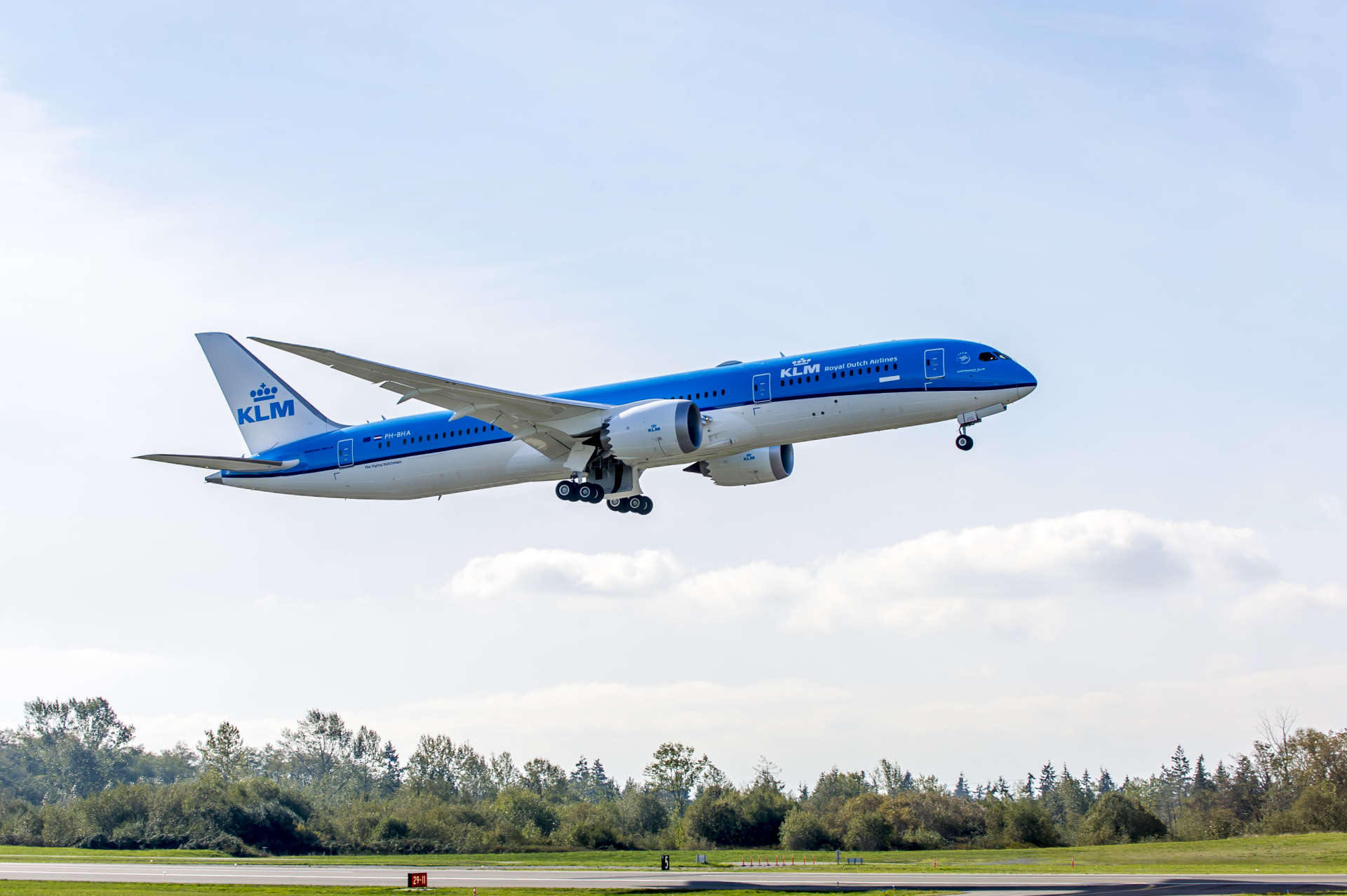 Chuyện hiếm: Boeing 787 phải quay đầu vì bị hư 8/9 phòng vệ sinh