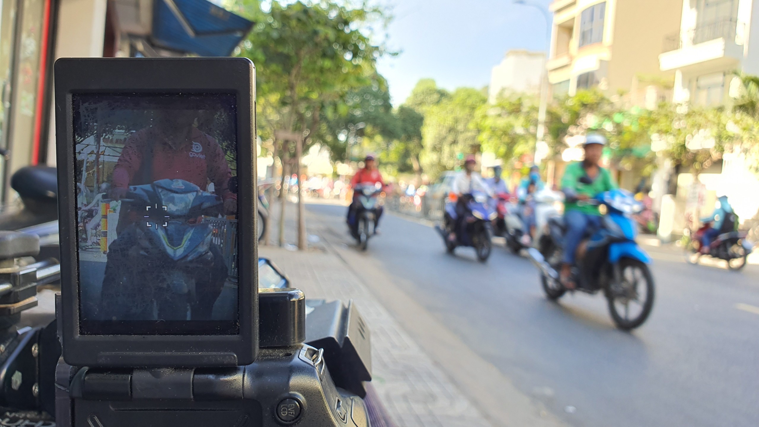 CSGT sẽ trực camera giám sát hoặc hóa trang ghi hình phạt nghiêm các ...