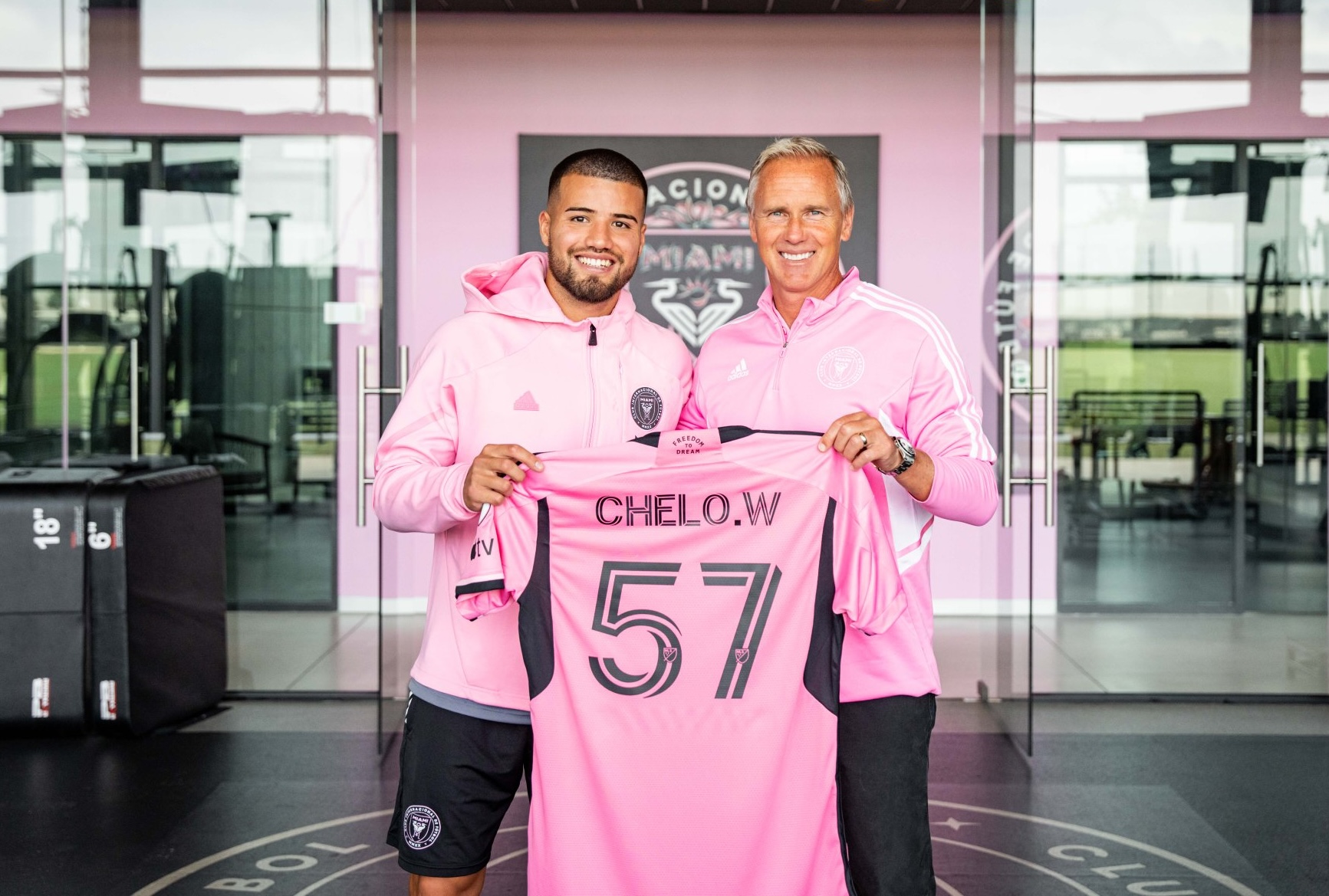 David Beckham vừa trở lại, Inter Miami ra mắt hậu vệ như mơ ước