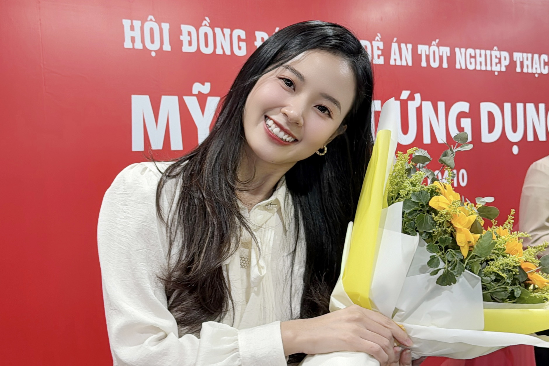 Diễn viên Midu tốt nghiệp thạc sĩ ở vị trí á khoa