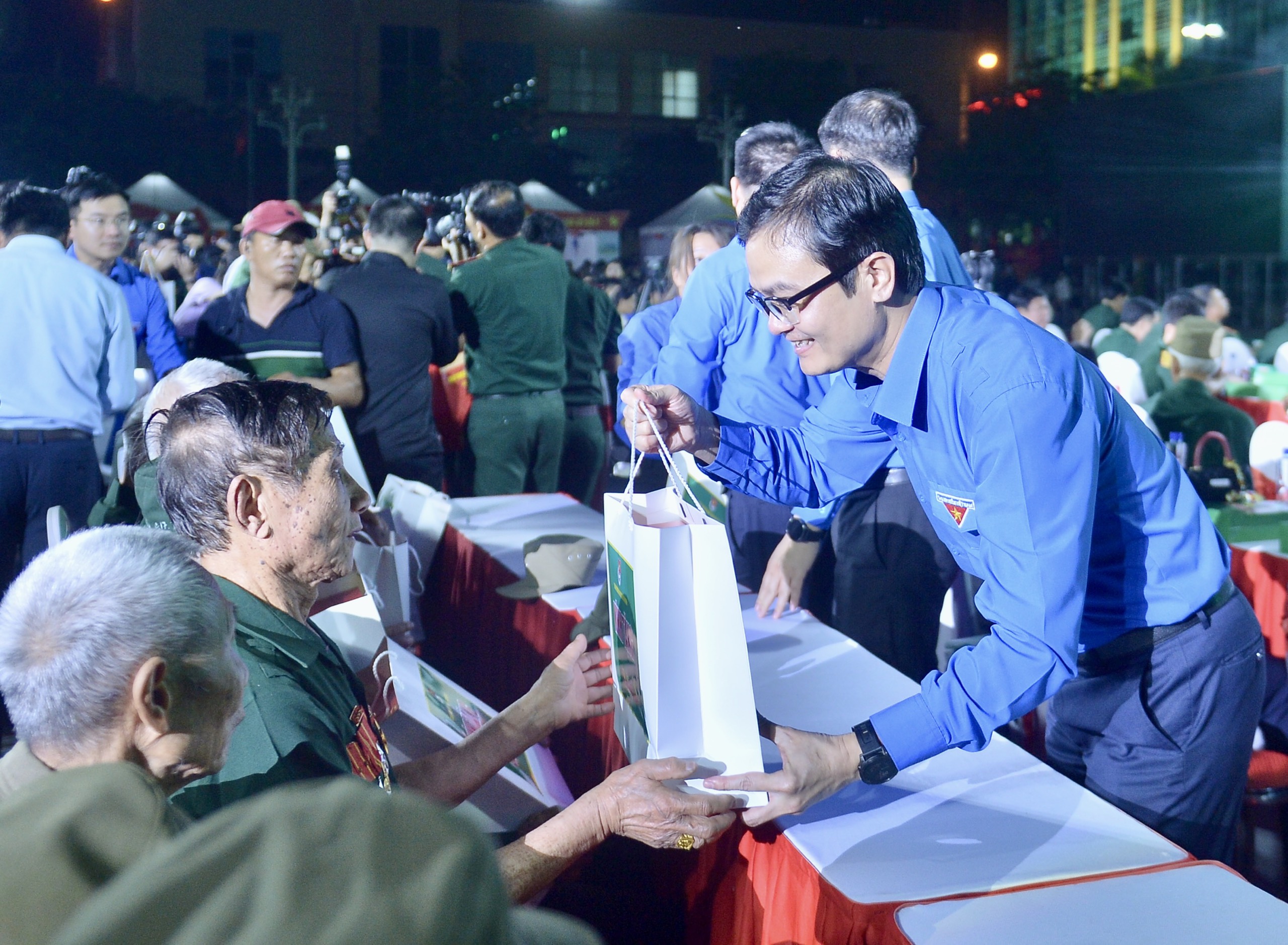 Anh Bùi Quang Huy: 'Thế hệ trẻ quyết tâm xây dựng đất nước phồn vinh, hạnh phúc'